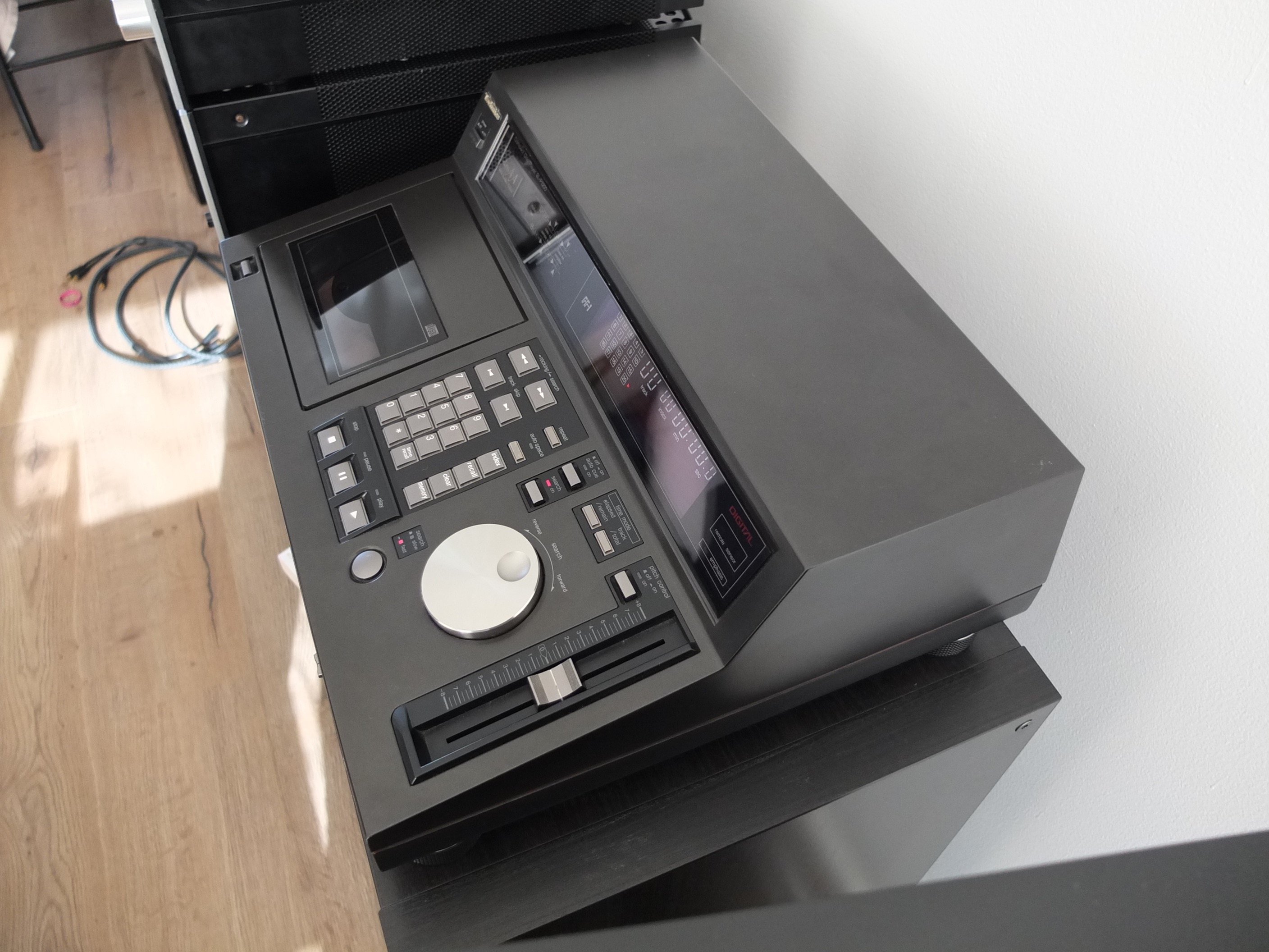 SOLD: FS: Technics SL-P1200 CD Player PRICE DROP - Stereo, Home Cinema ...