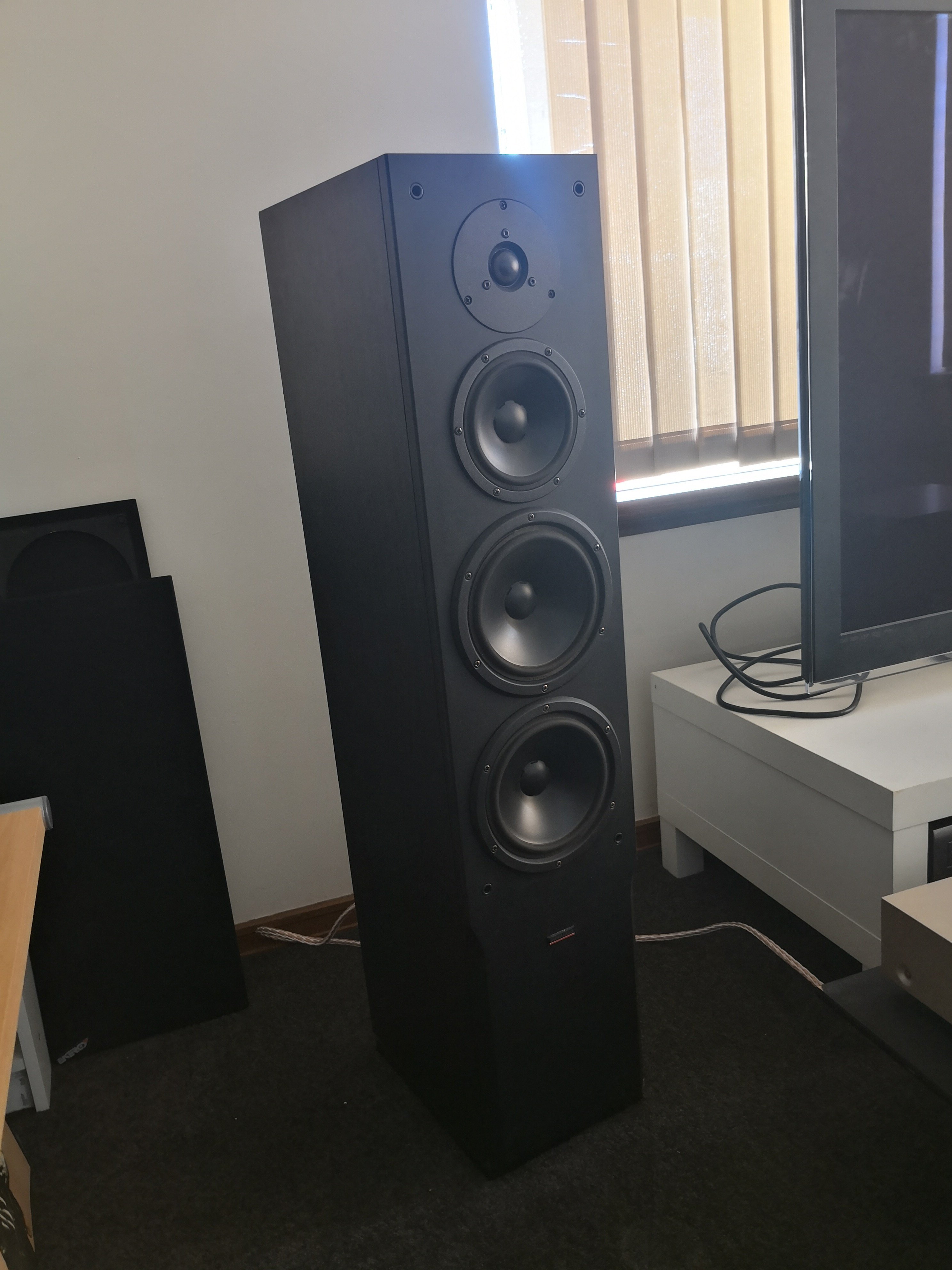 FS: Dynaudio Audience 80 3 way speakers vgc for age - Stereo, Home ...