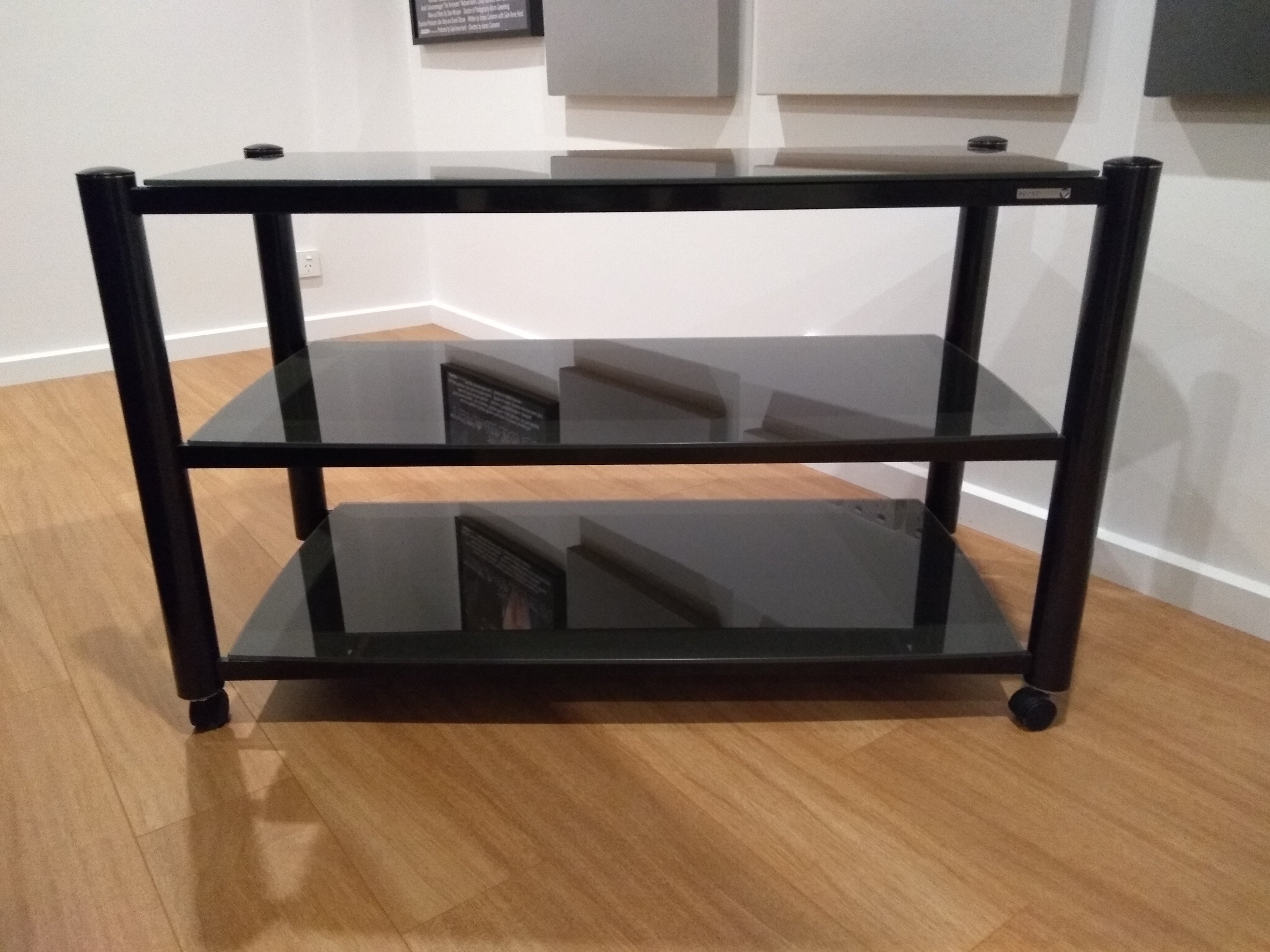 SOLD: FS: Soundstyle XS310 AV rack - Stereo, Home Cinema, Headphones ...