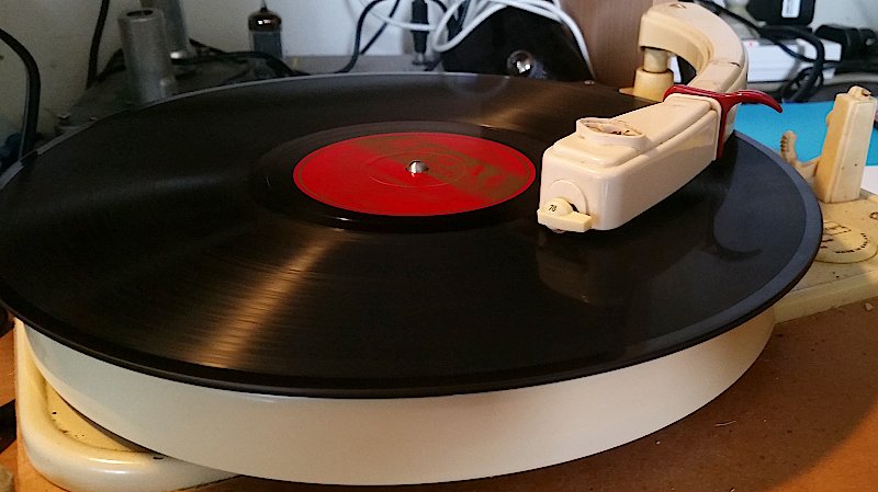 78 rpm with ceramic cart and plenty of bass - Turntables, Record ...