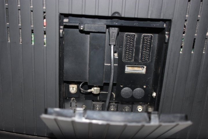 BANG & OLUFSEN BEOVISION 6-26 TV - Pay it Forward | Giveaways - StereoNET