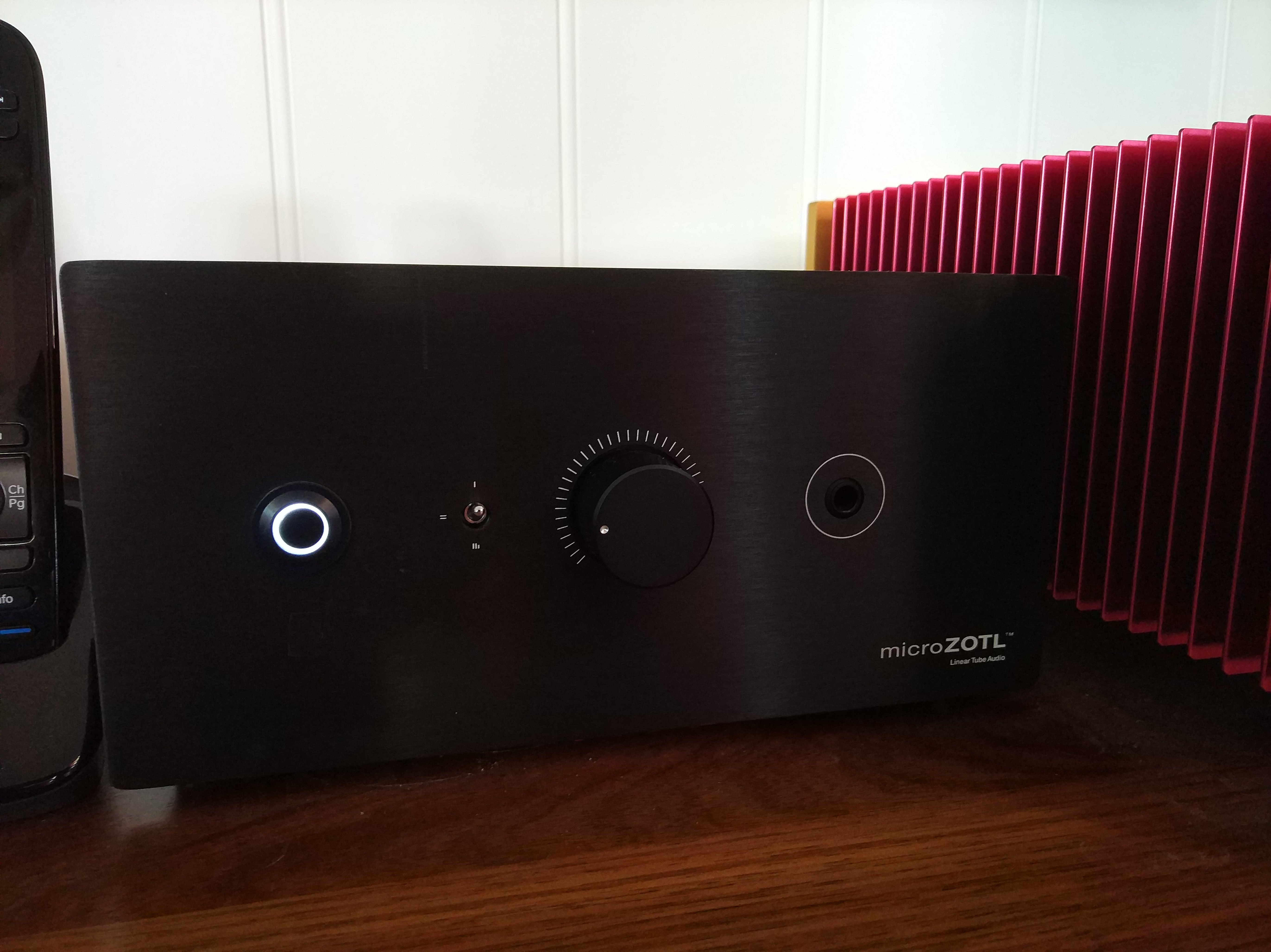 Holographic Sound Stage Pre-amp - Stereo Amplifiers & Pre-Amps - StereoNET