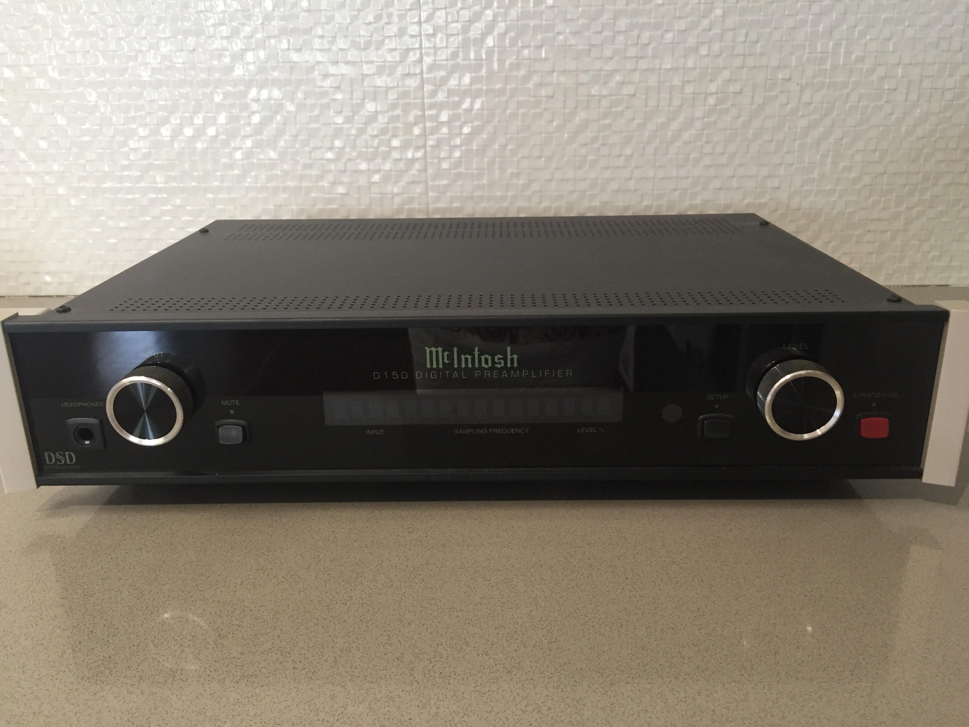 McIntosh D150 Digital Preamplifier - Stereo, Home Cinema, Headphones ...