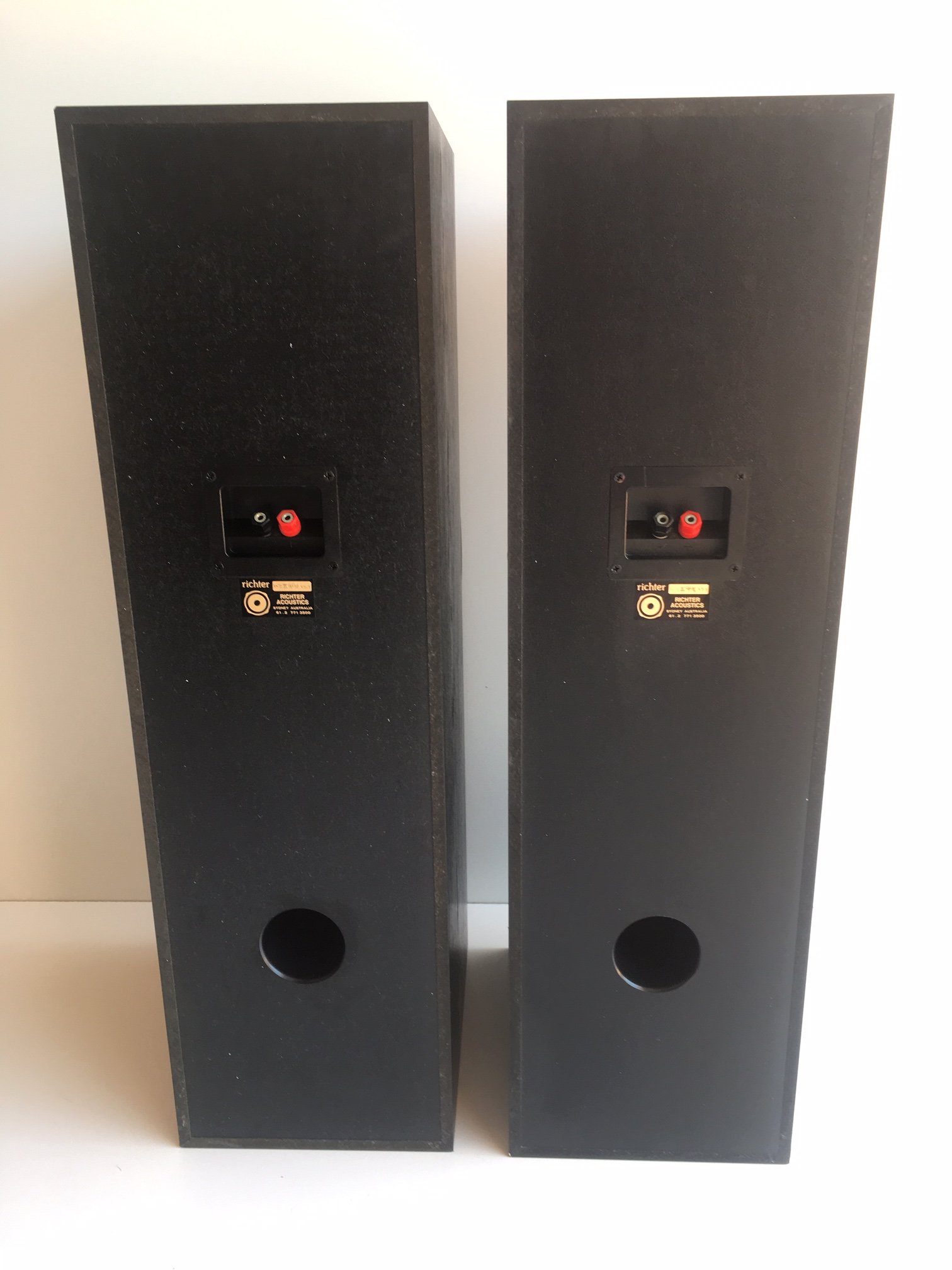 Richter Wizard Mk II Floor-standing Speakers with Unicorn centre ...