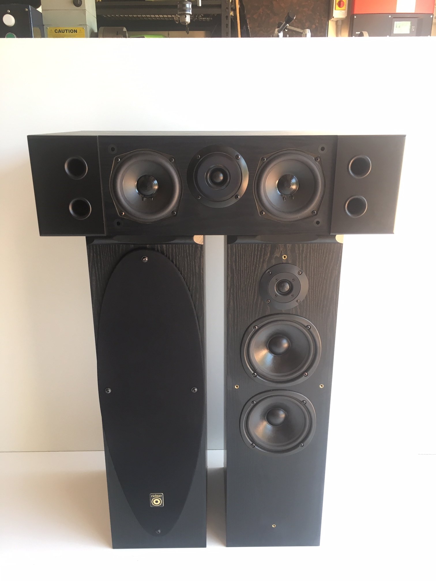 Richter Wizard Mk II Floor-standing Speakers with Unicorn centre ...