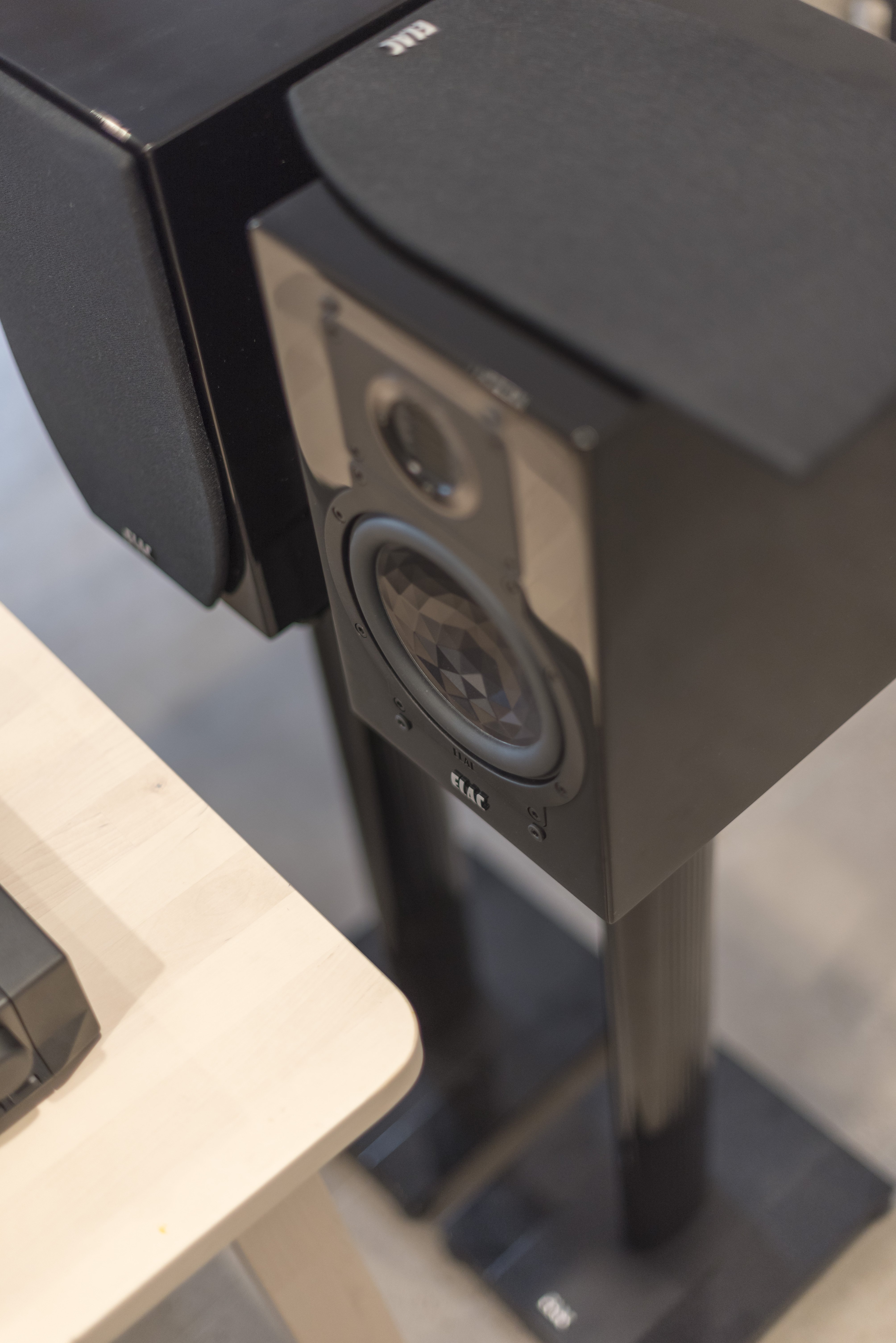 FS: Cyrus 8a DacQx + Elac 244BE + stands + cables - Stereo, Home Cinema ...