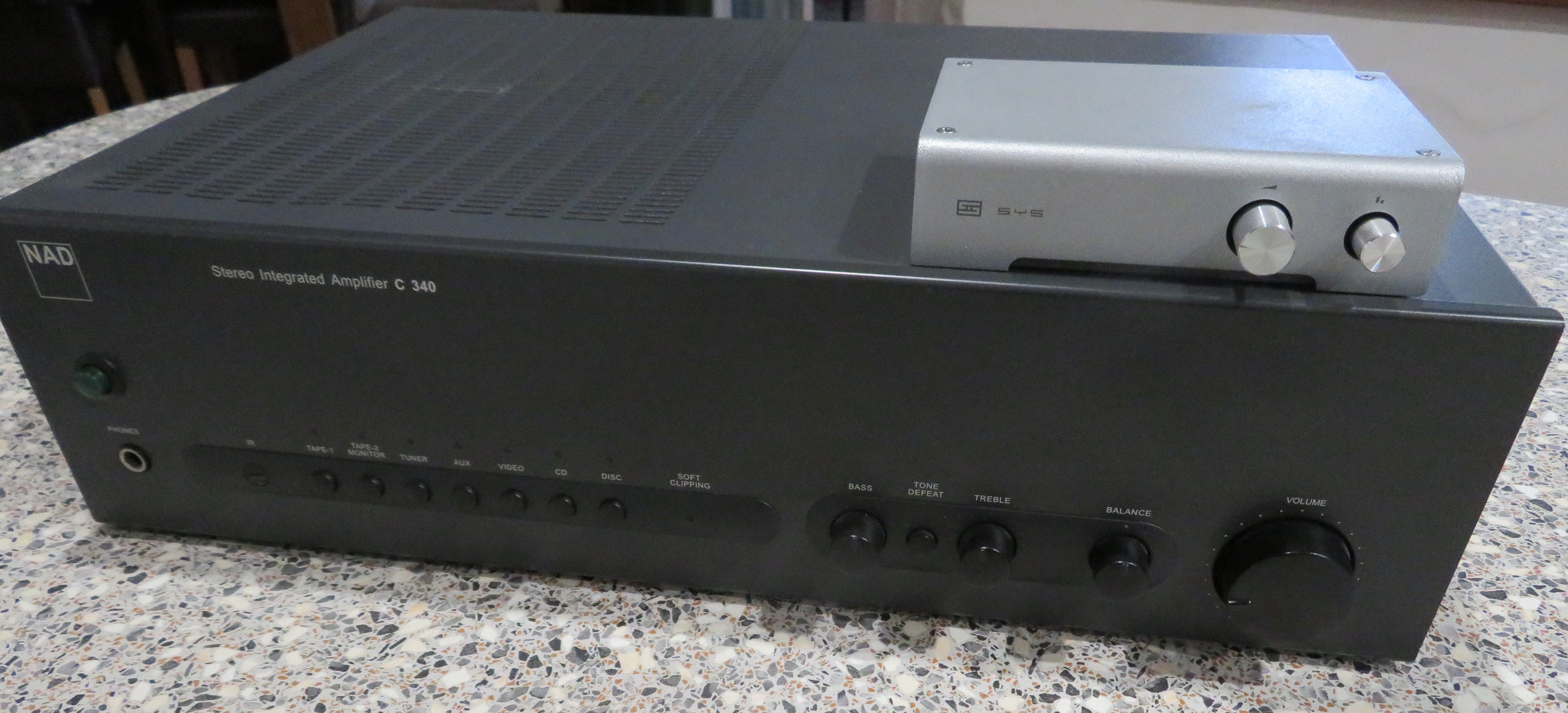 NAD C340 power amp - Stereo, Home Cinema, Headphones Components - StereoNET
