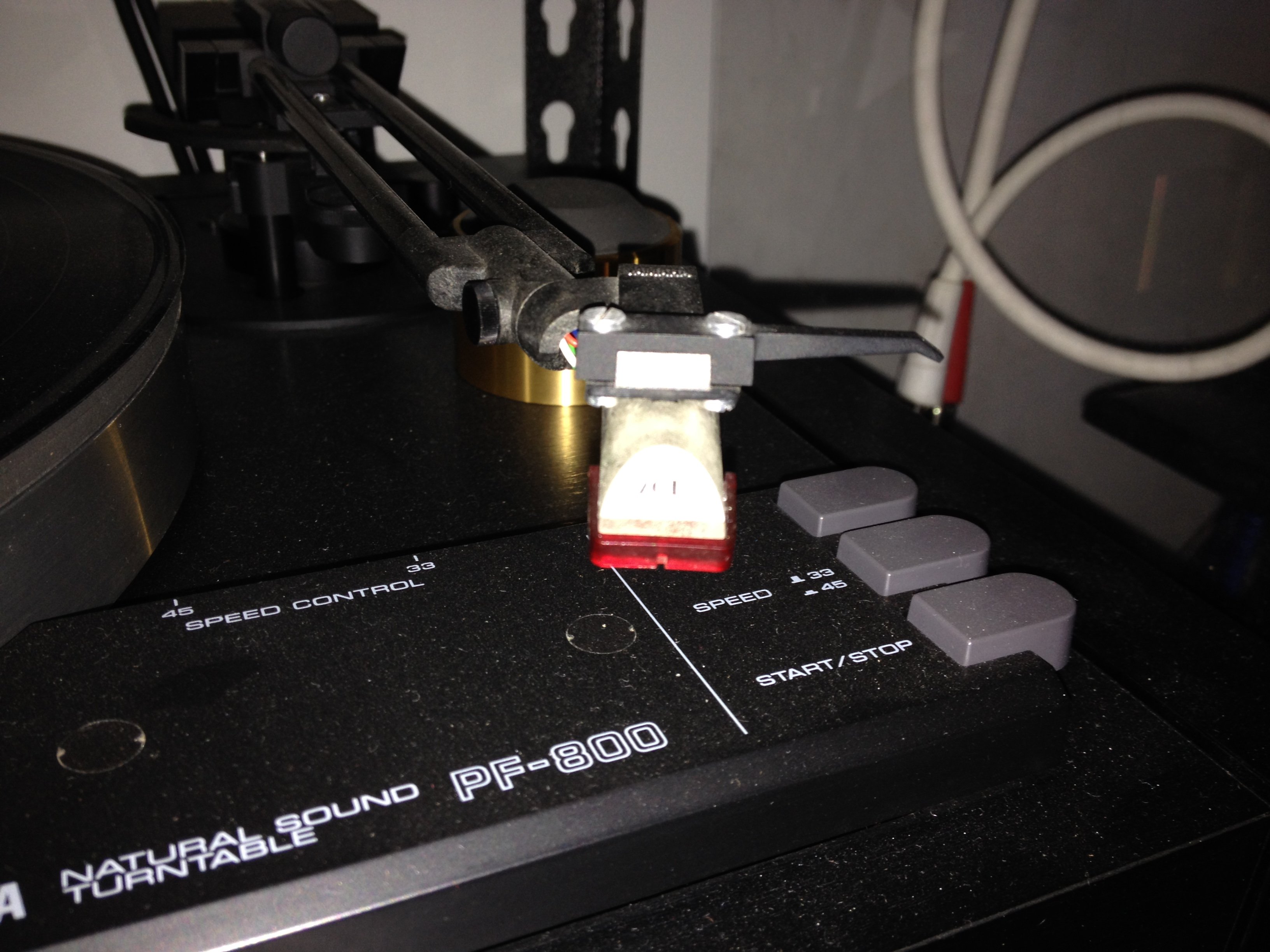 SOLD: YAMAHA PF-800 Turntable |﻿ Stereo, Home Cinema, Headphones Components