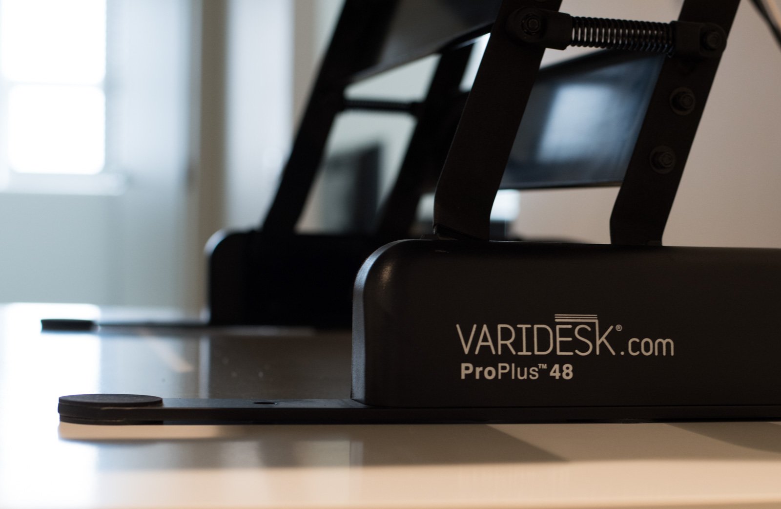 FS: Varidesk Pro Plus 48 Black height-adjustable standing desk ...