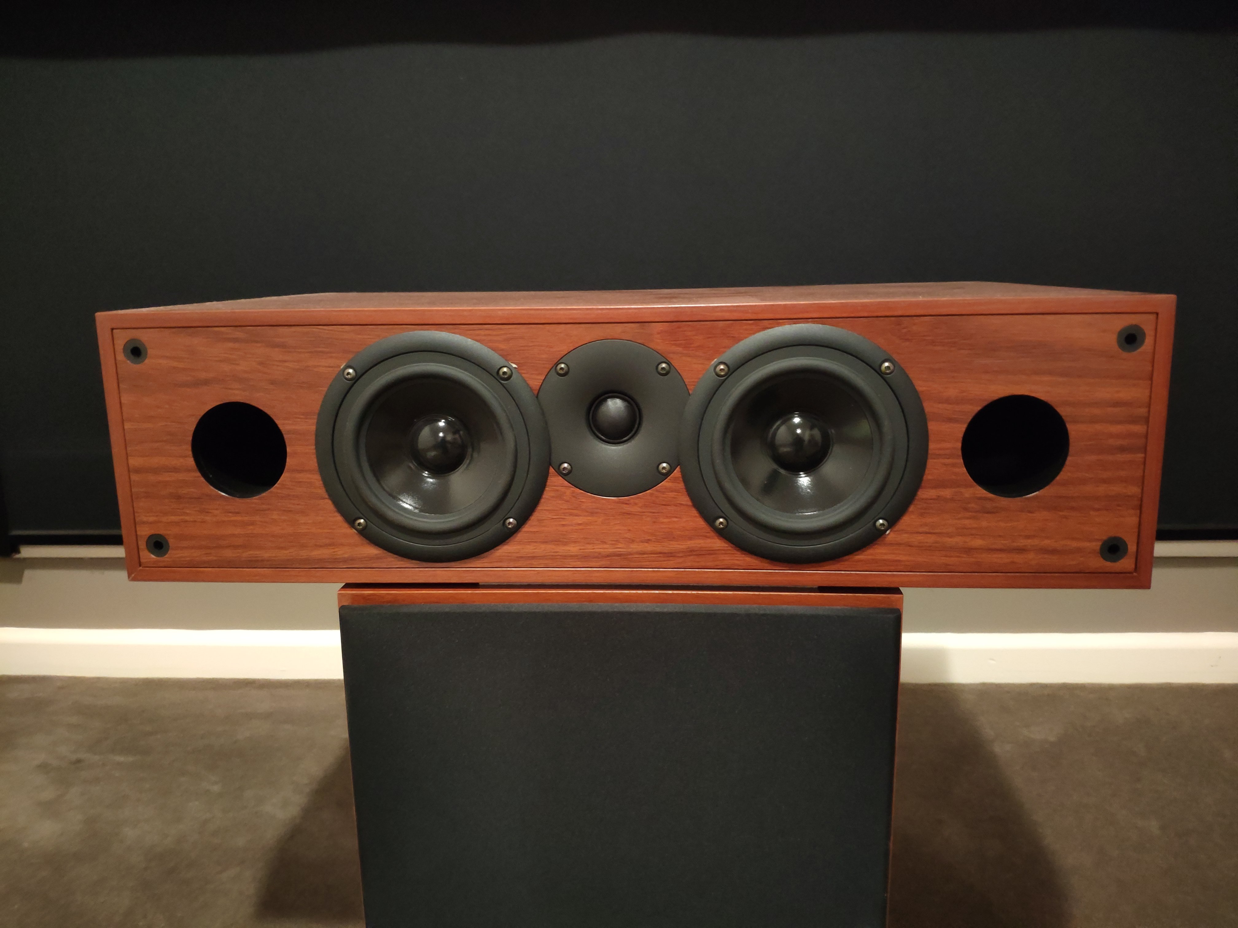 FS: Krix Centrix Version 3 centre channel speaker - Hi-Fi and Cinema ...