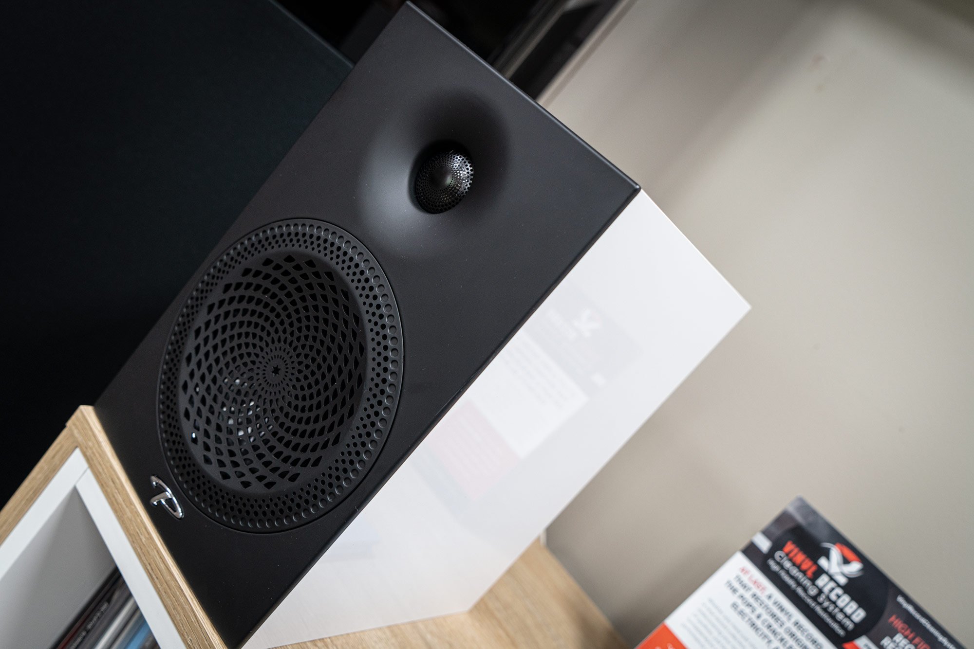 Paradigm Premier 100B - Speakers, Soundbars and Subwoofers - StereoNET