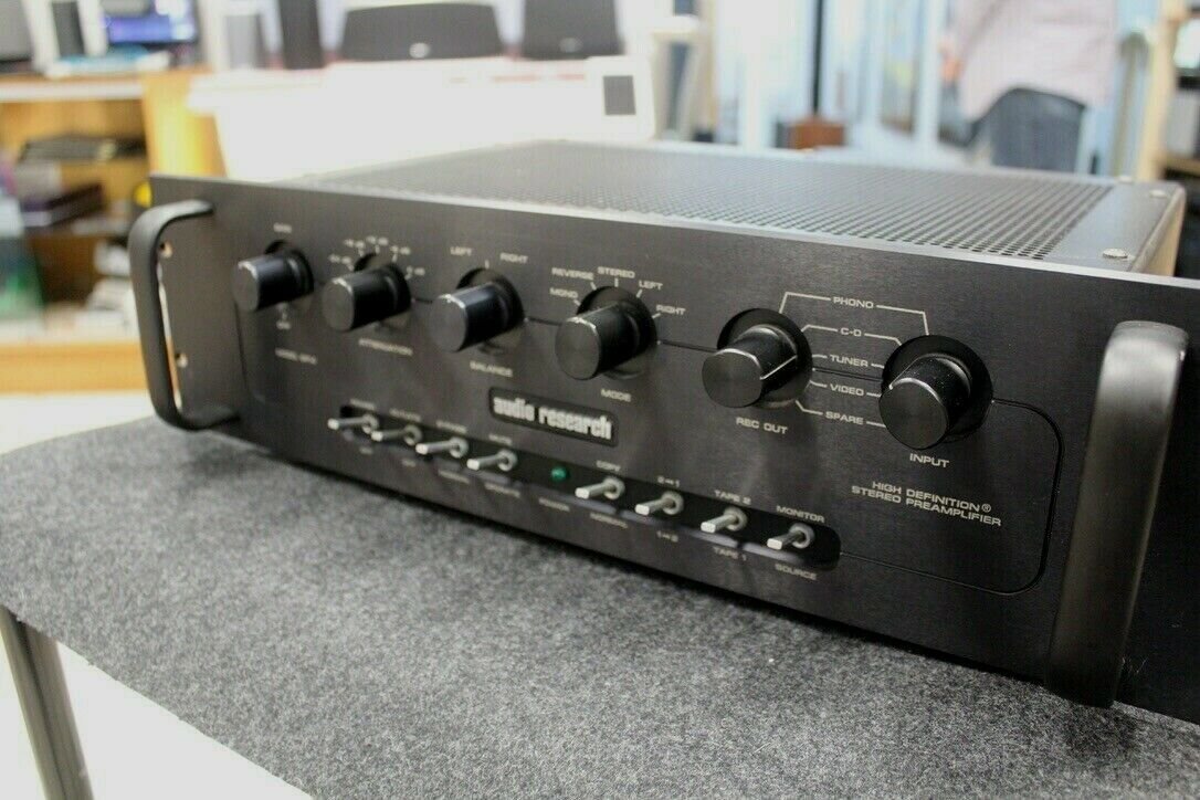 Audio Research SP14 Tube Preamp with Phono Stage in Excellent Condition ...