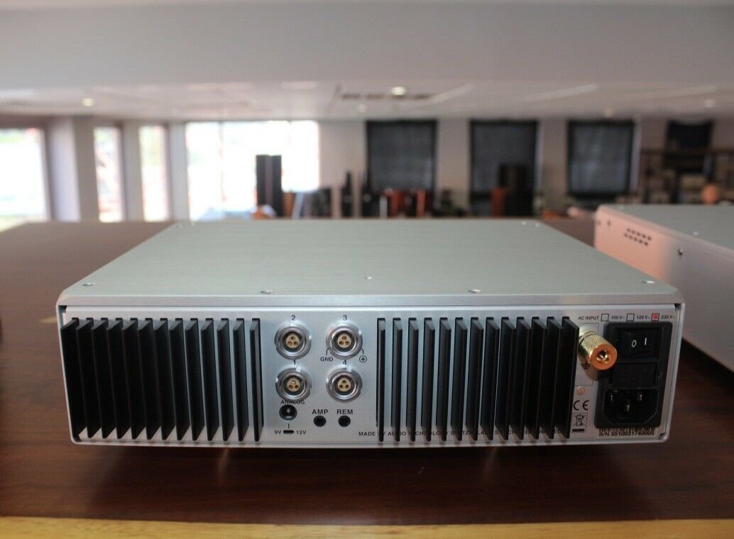 SOLD: Nagra HD DAC with MPS power supply in excellent condition ...