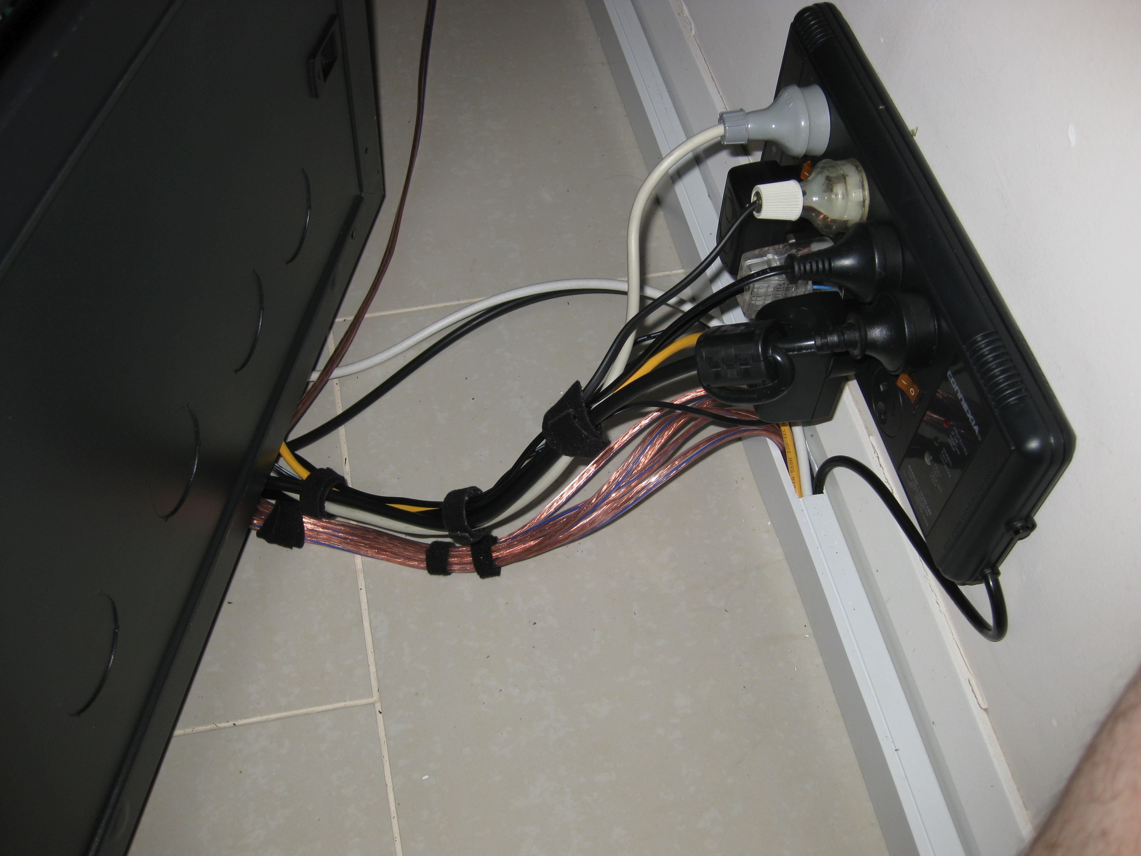 Cable Spaghetti Help - Power, Cables & Electronics - StereoNET