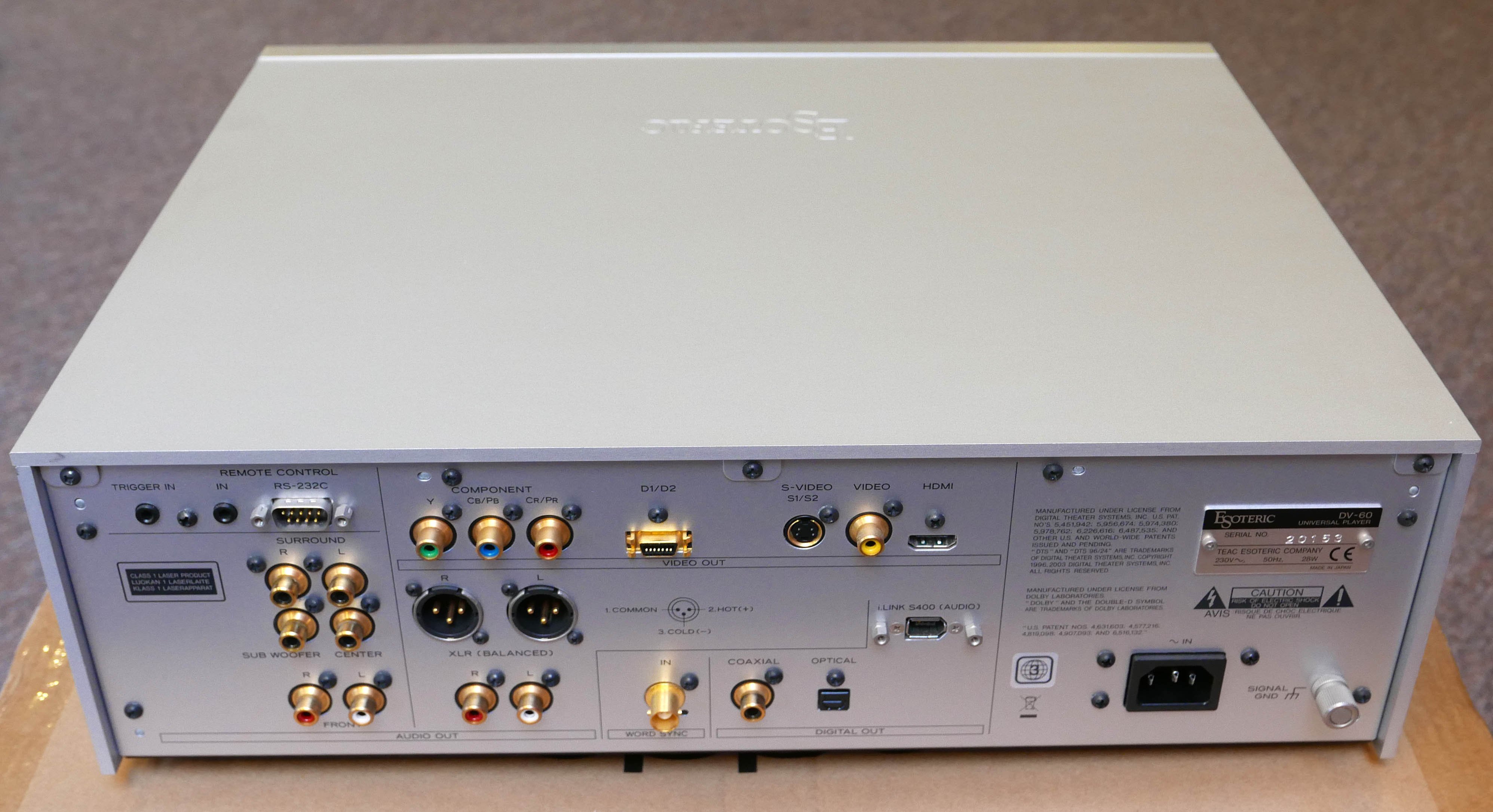 TEAC Esoteric DV-60 Universal player (CD, SACD, DVD-A, DVD-V) - Stereo ...