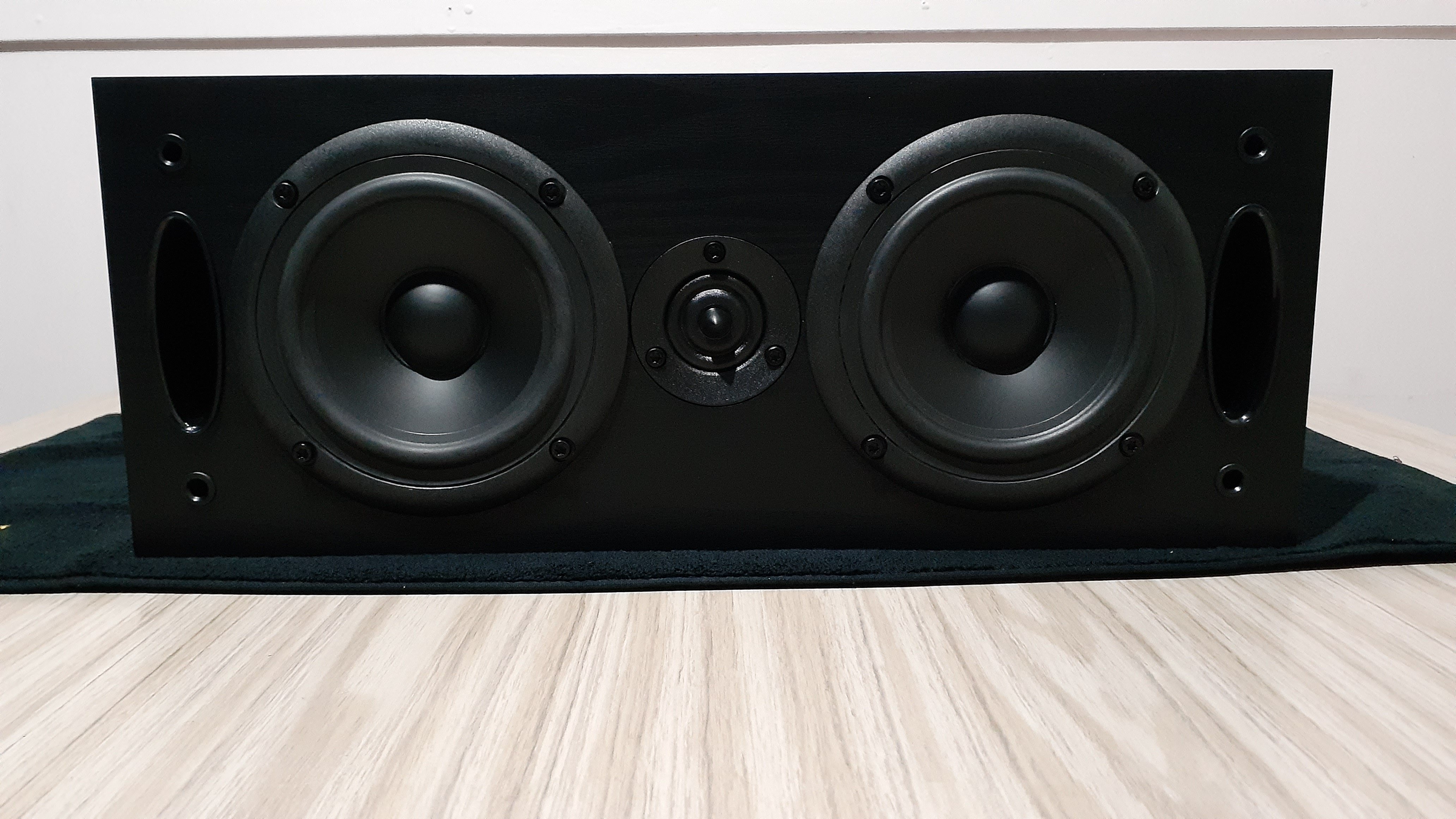 SOLD: FS: Krix Graphix Mk2 centre speaker with Krix warranty and ...