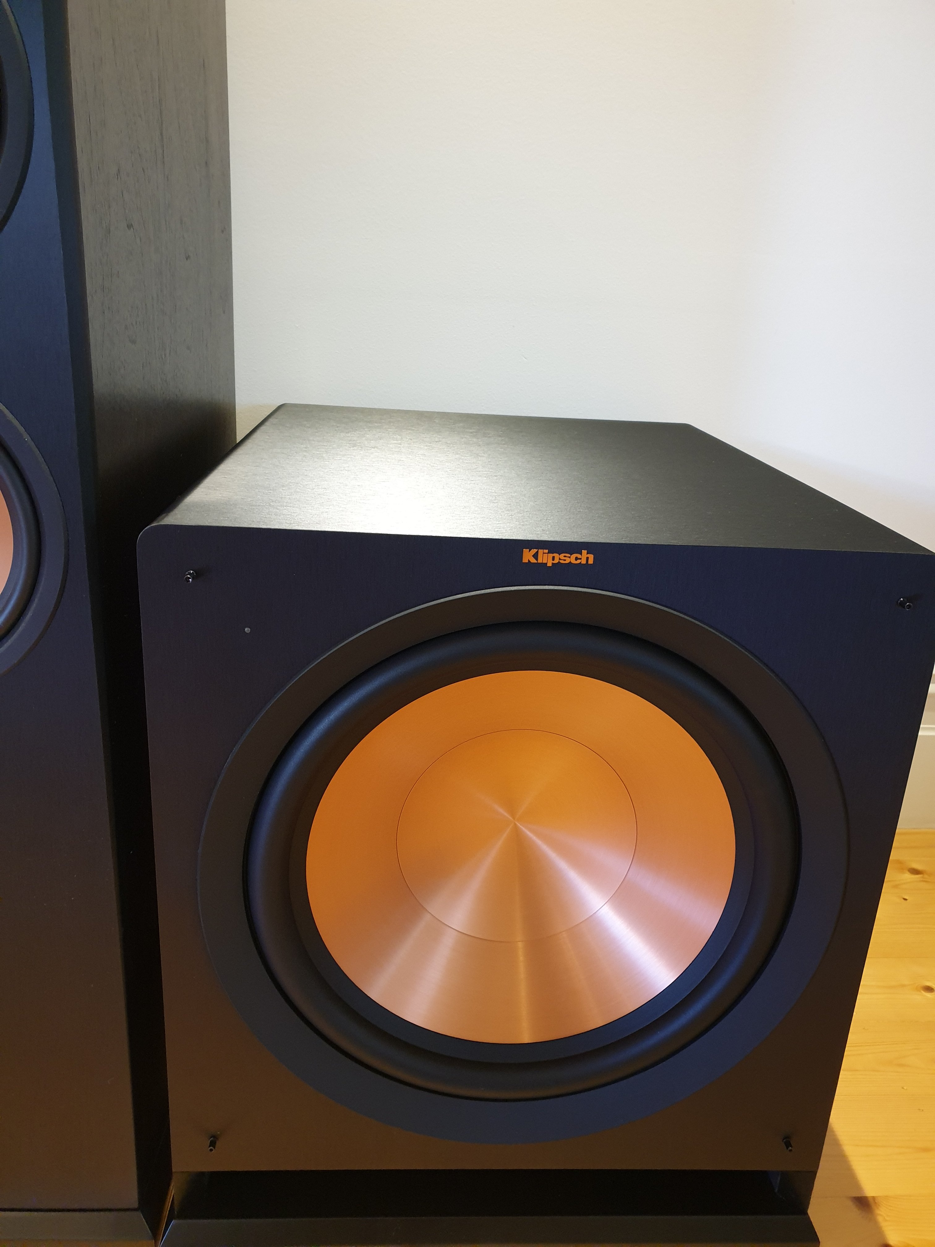 SOLD: New klipsch R-115 Subwoofer |﻿ Hi-Fi and Cinema Cables & Accessories