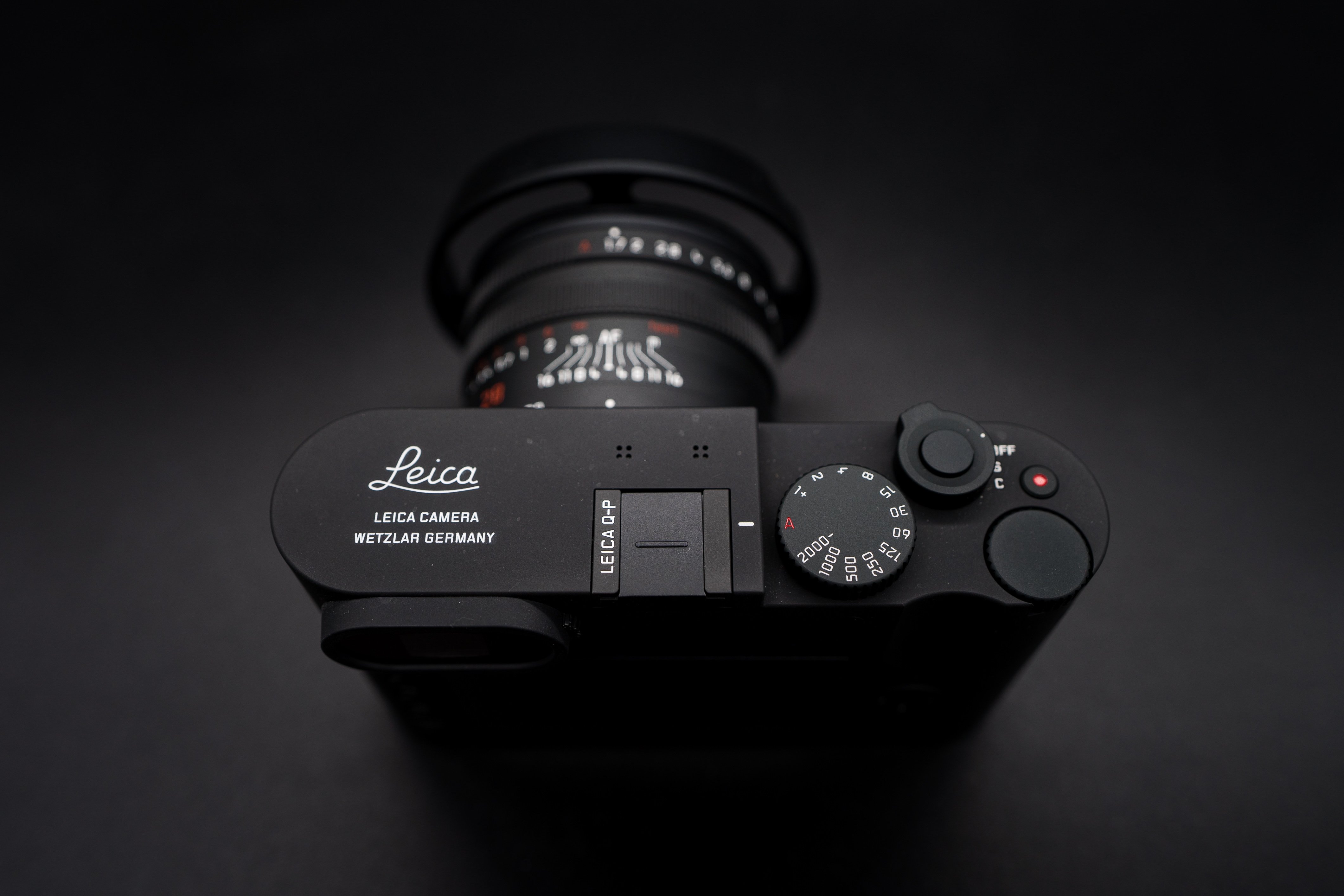 SOLD: FS: Leica QP Mint. With extra batt, case, unused strap and 2 thorston hoods ...