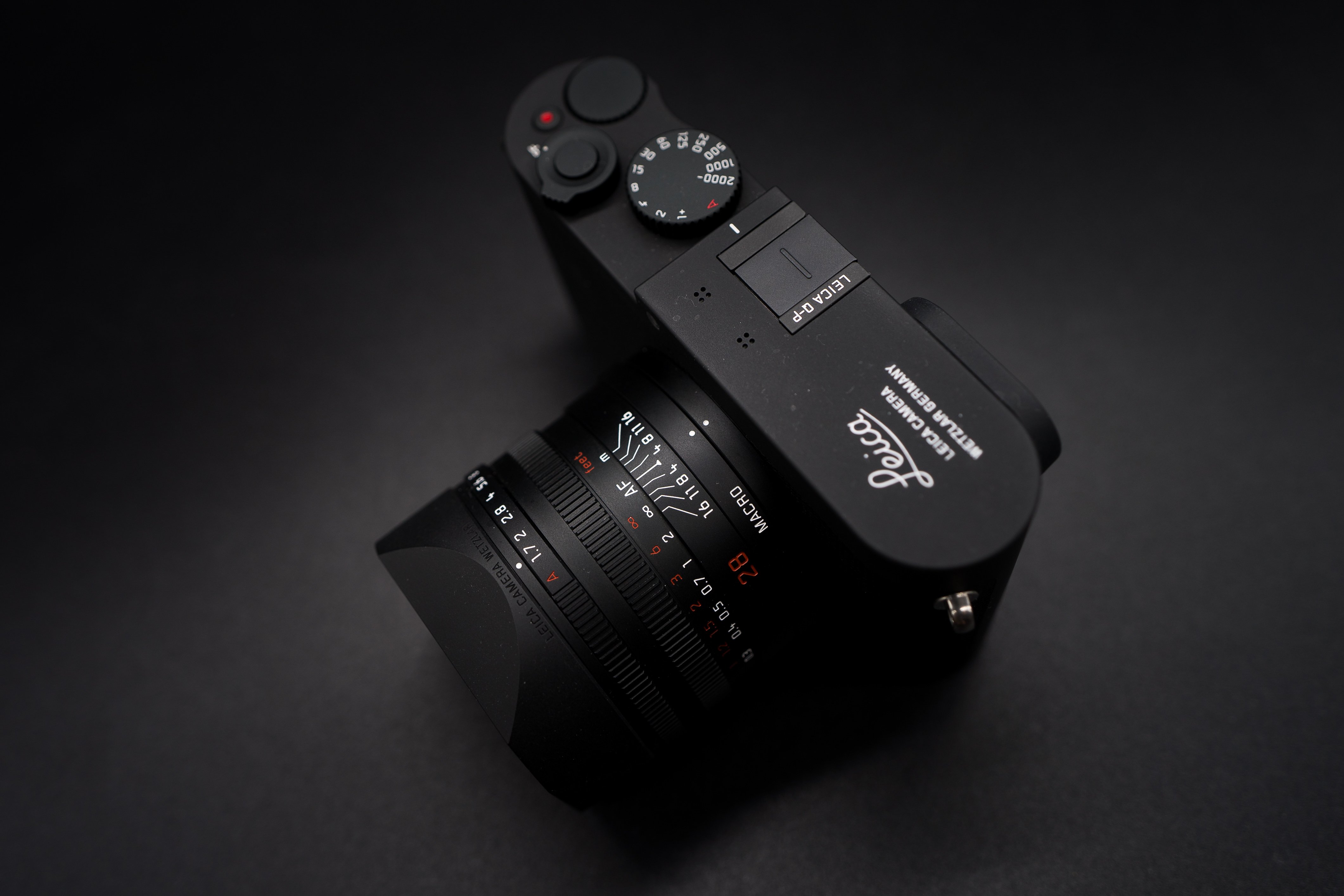 SOLD: FS: Leica QP Mint. With extra batt, case, unused strap and 2 thorston hoods ...