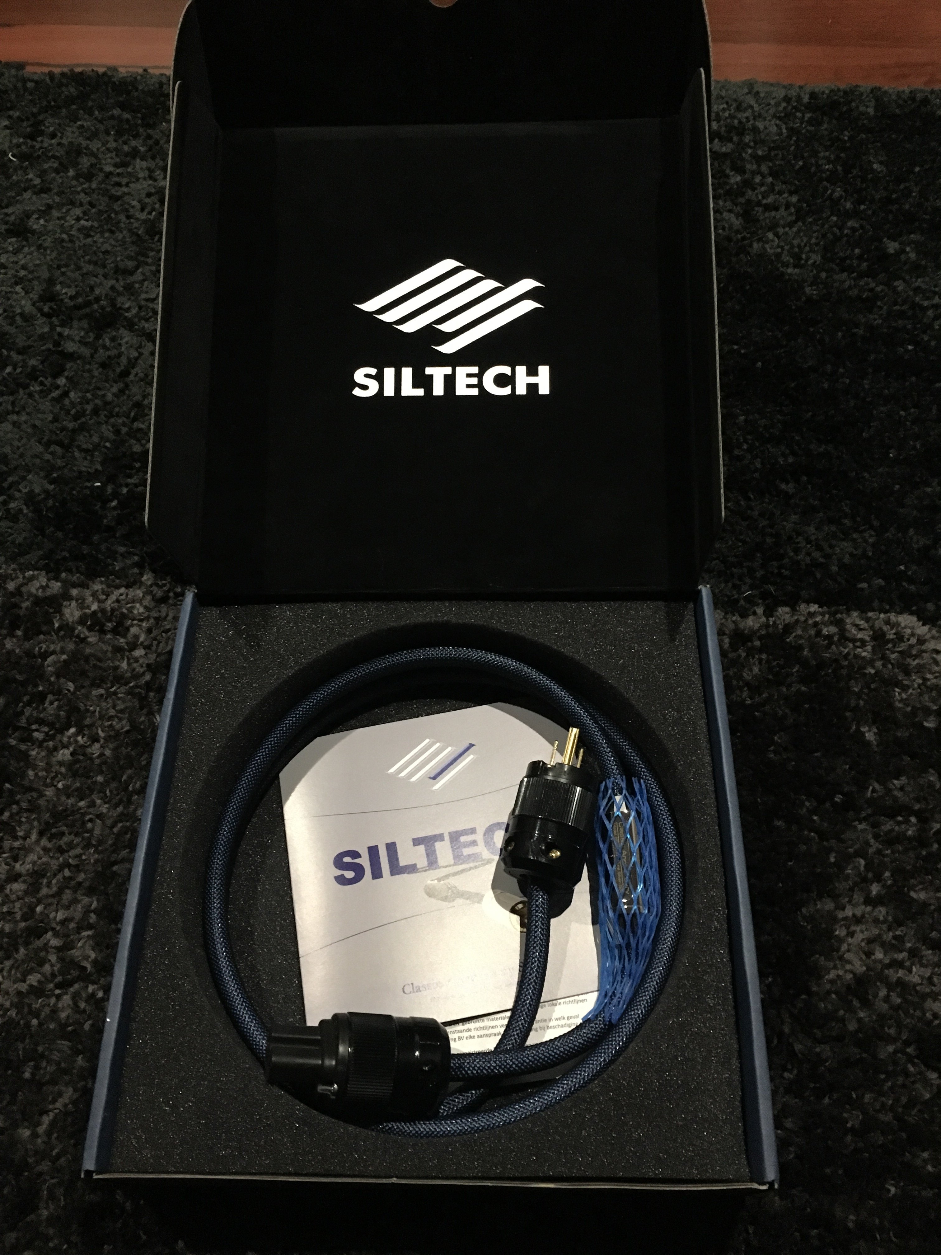 FS: Siltech SPX-800 1.5m Power Cable - Stereo, Home Cinema, Headphones ...
