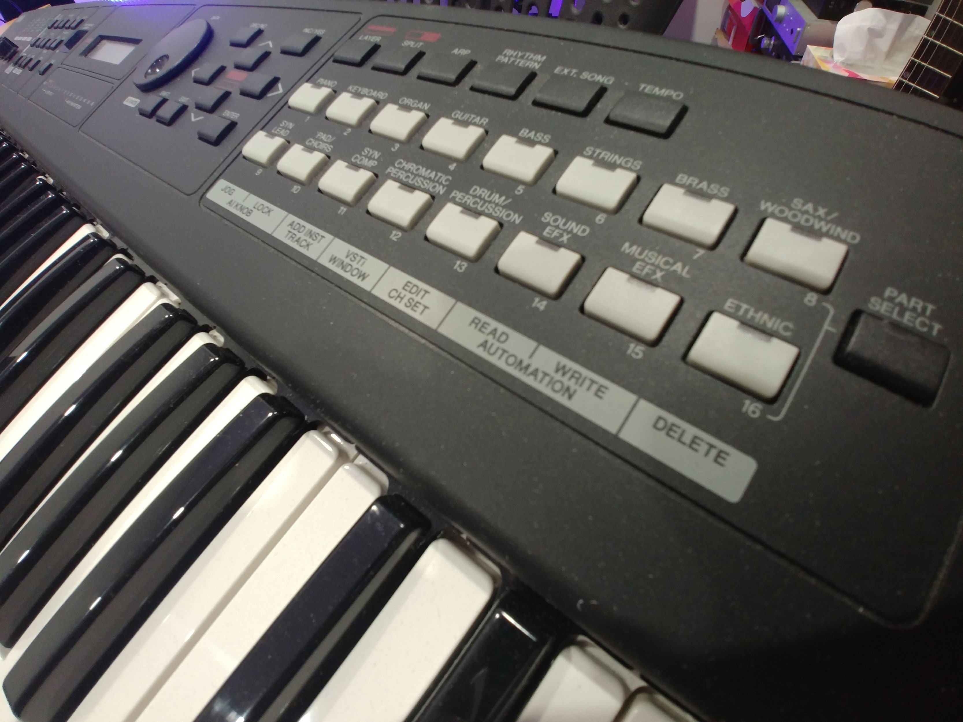 FS: Yamaha MX 61 keyboard - Classifieds - All Other - StereoNET