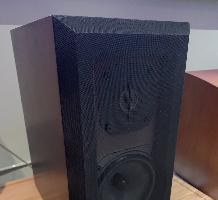 Waveguides on tweeters - what effect ? - Room Acoustics, Construction ...