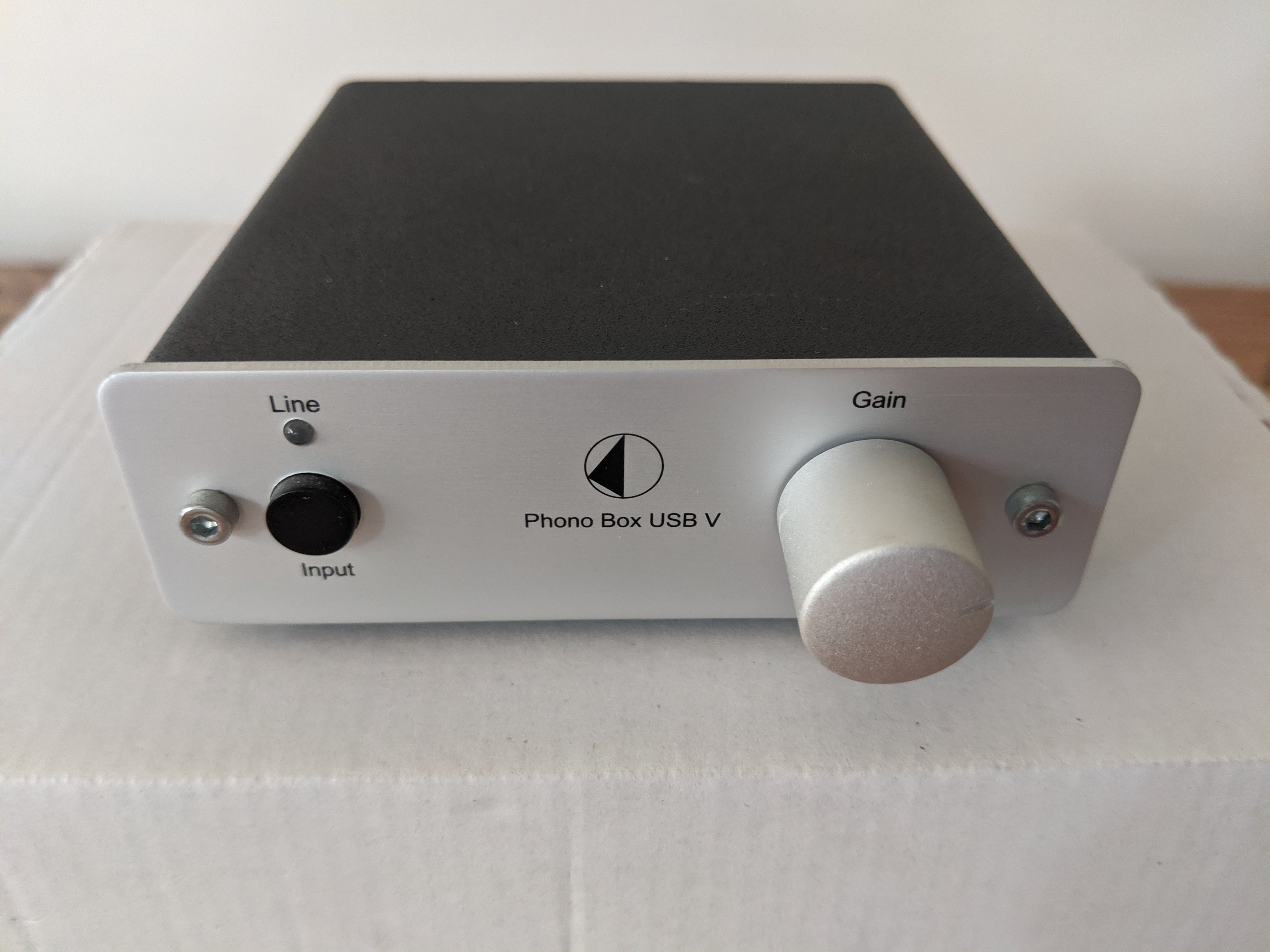 FS: Project phono box USB V (MM/MC) - Stereo, Home Cinema, Headphones ...