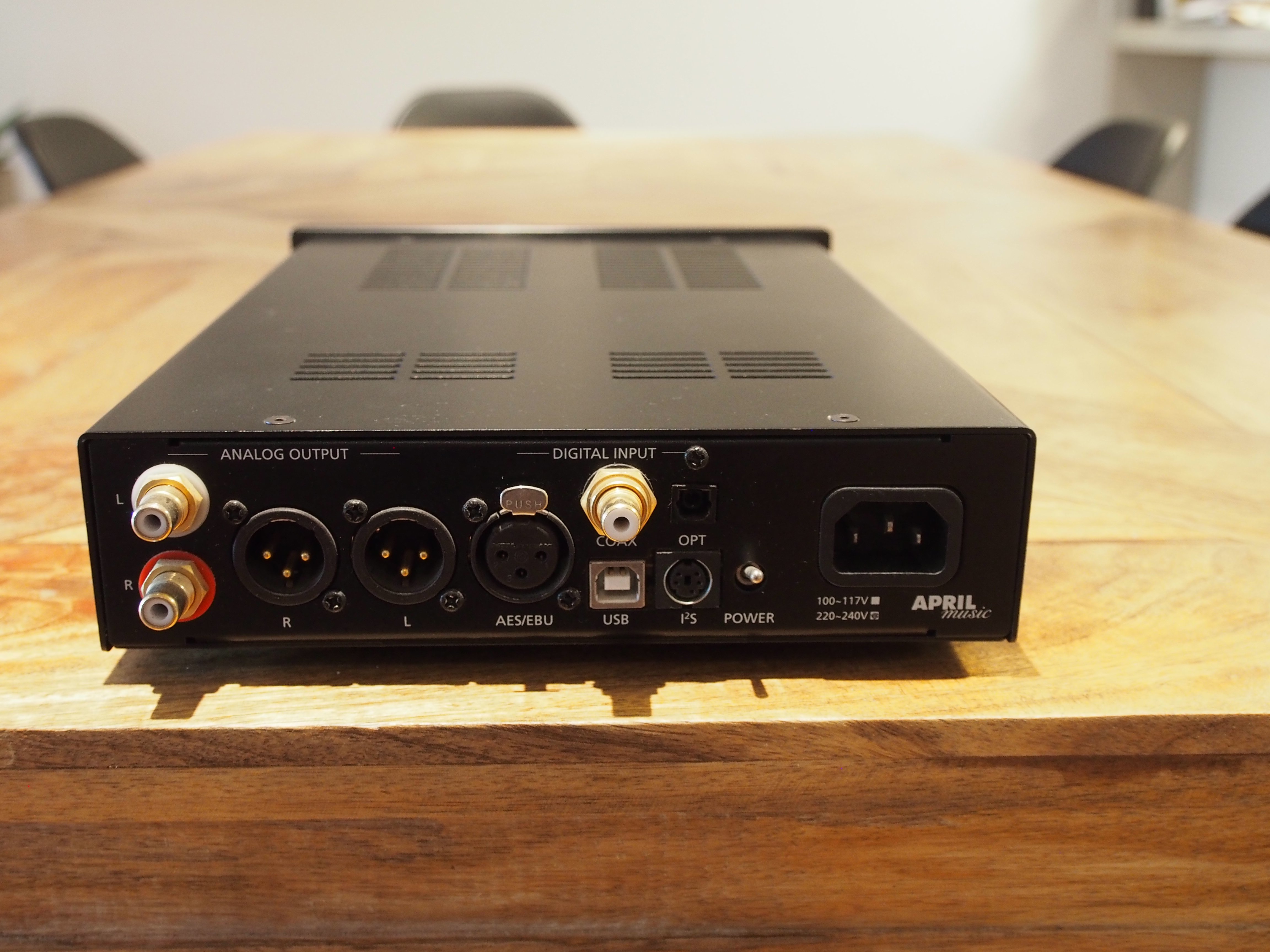 SOLD: FS: Stello DA100 Signature DAC - Stereo, Home Cinema, Headphones ...