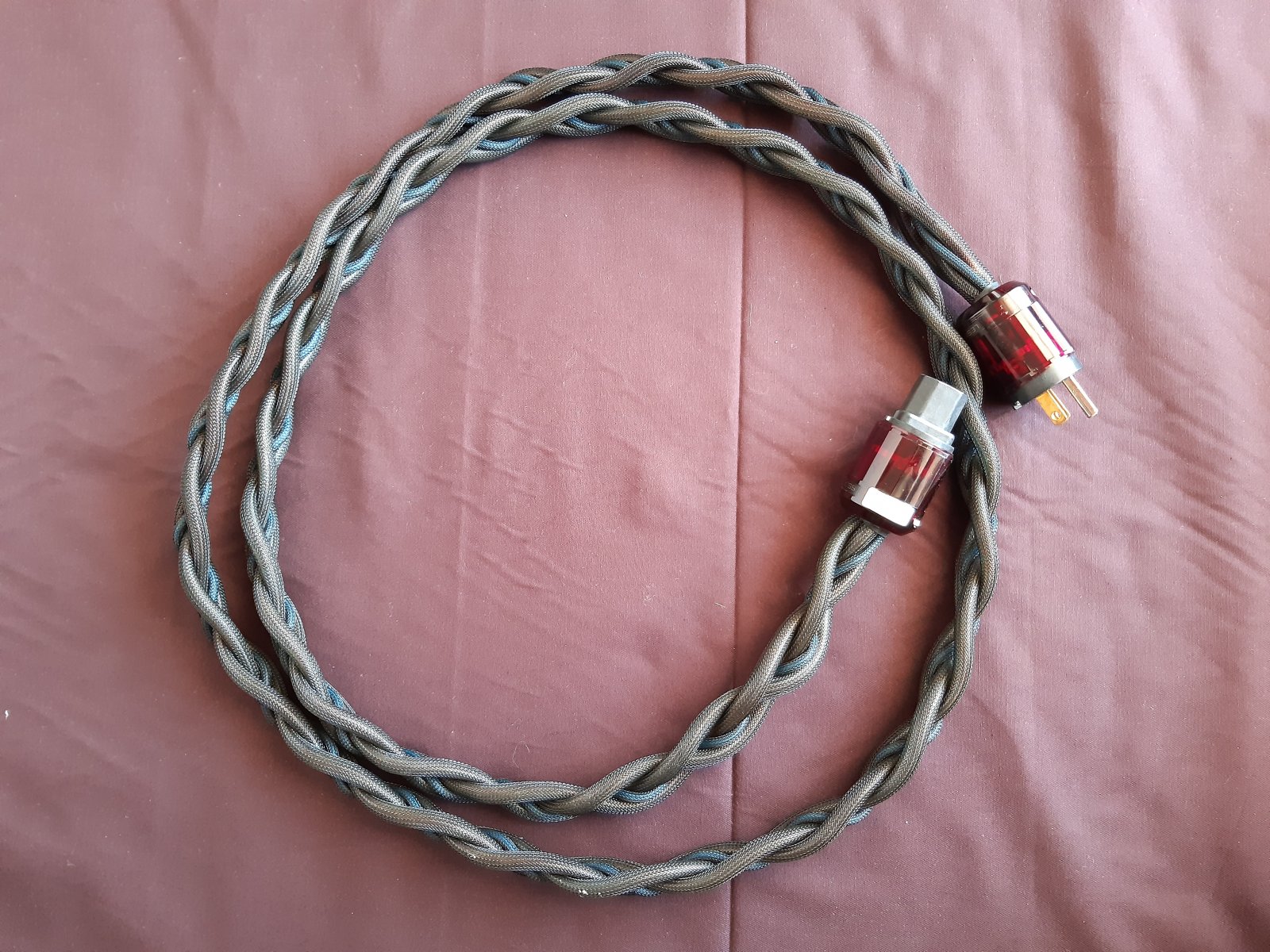 FS: Power Cords - LessLoss DFPC Reference & Signature |﻿ Stereo, Home ...