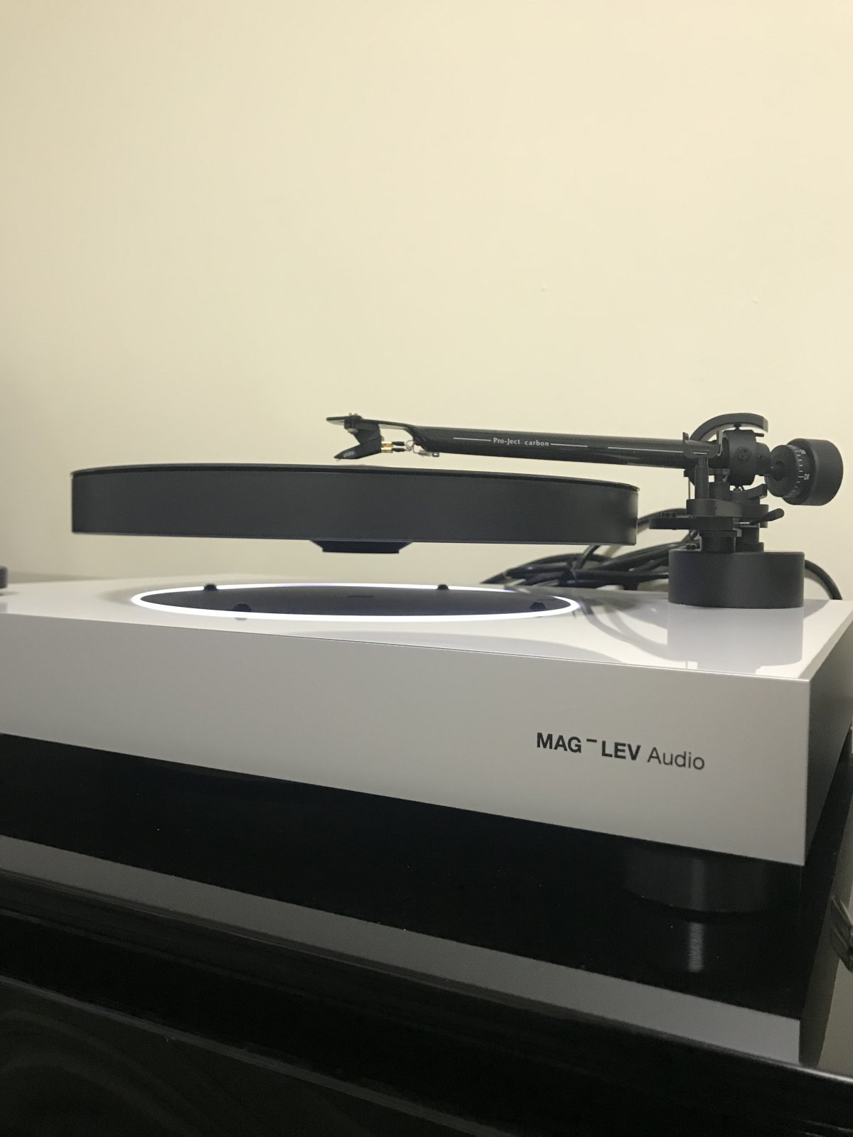 Maglev Turntable - Stereo, Home Cinema, Headphones Components - StereoNET