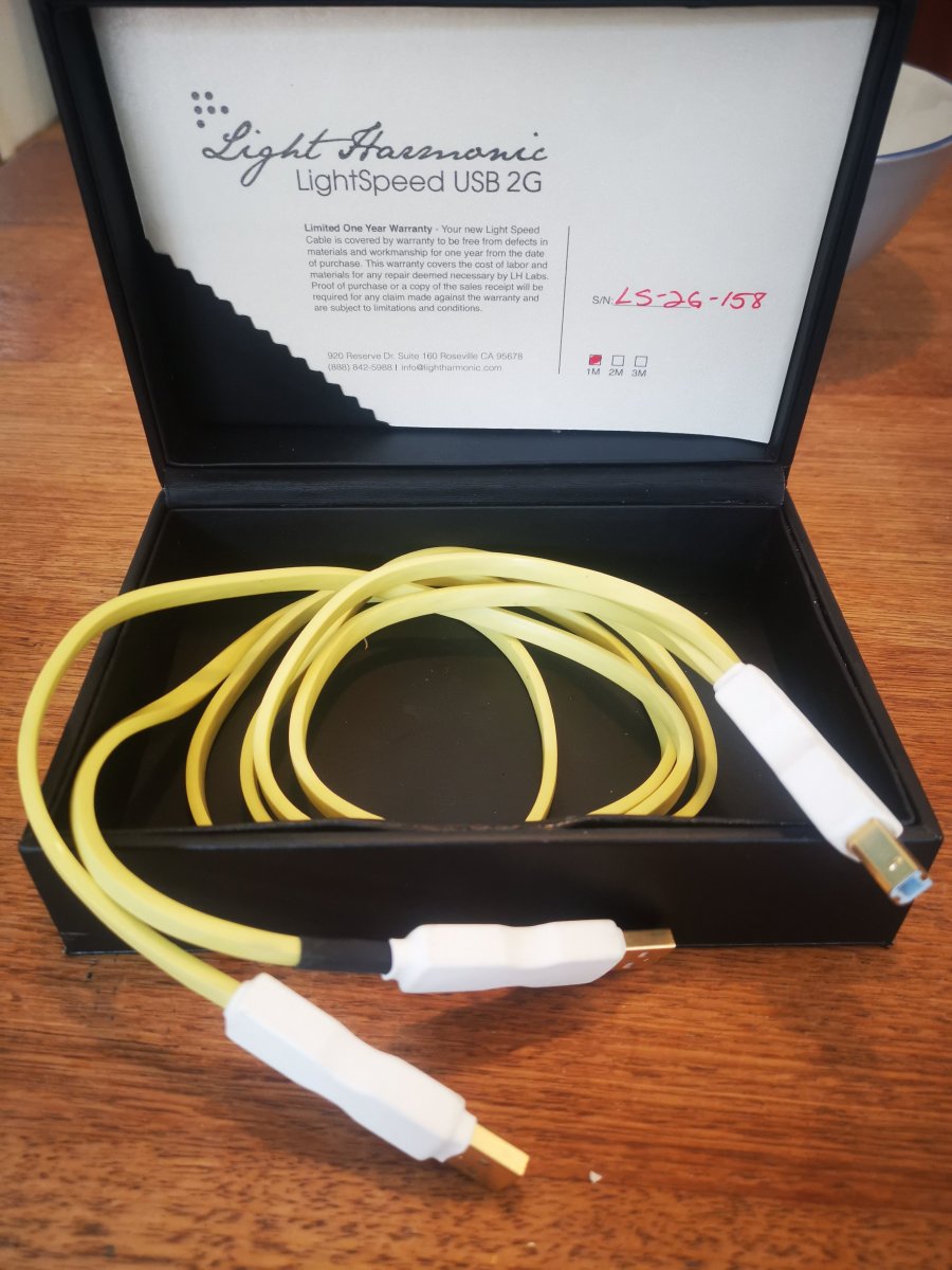 SOLD: Light Harmonic Lightspeed 2g Split USB cable 1m - Stereo, Home ...
