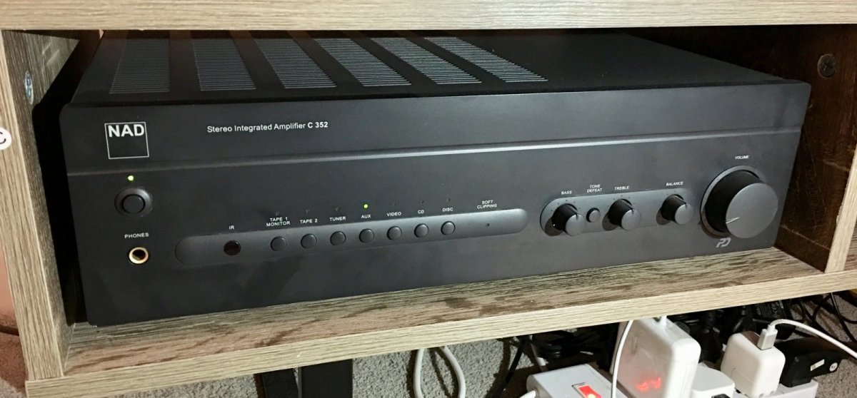 FS: NAD C352 Integrated Amp - Stereo, Home Cinema, Headphones ...