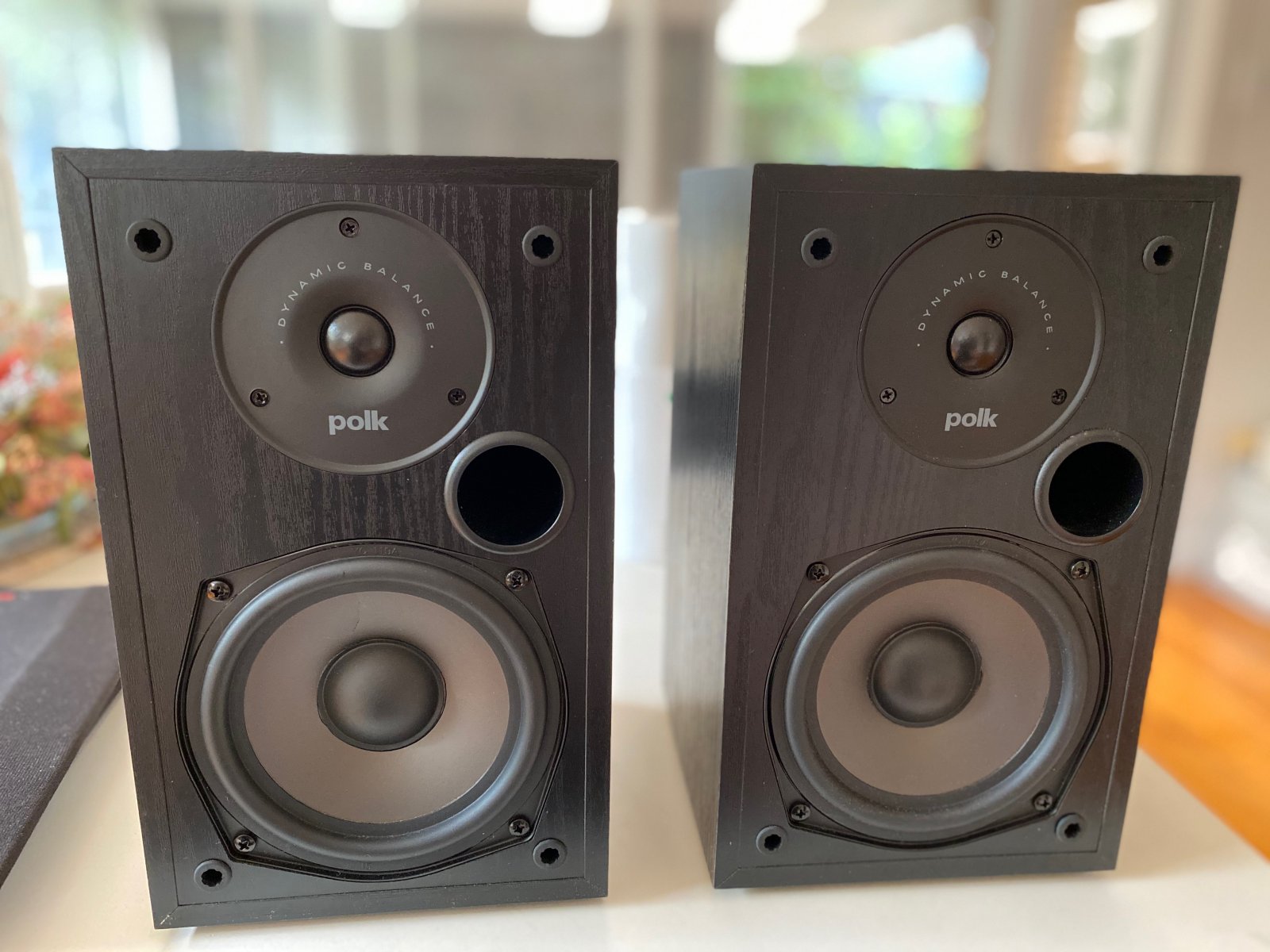 Free: Polk Audio R15 Bookshelf Speakers |﻿ Pay it Forward | Giveaways