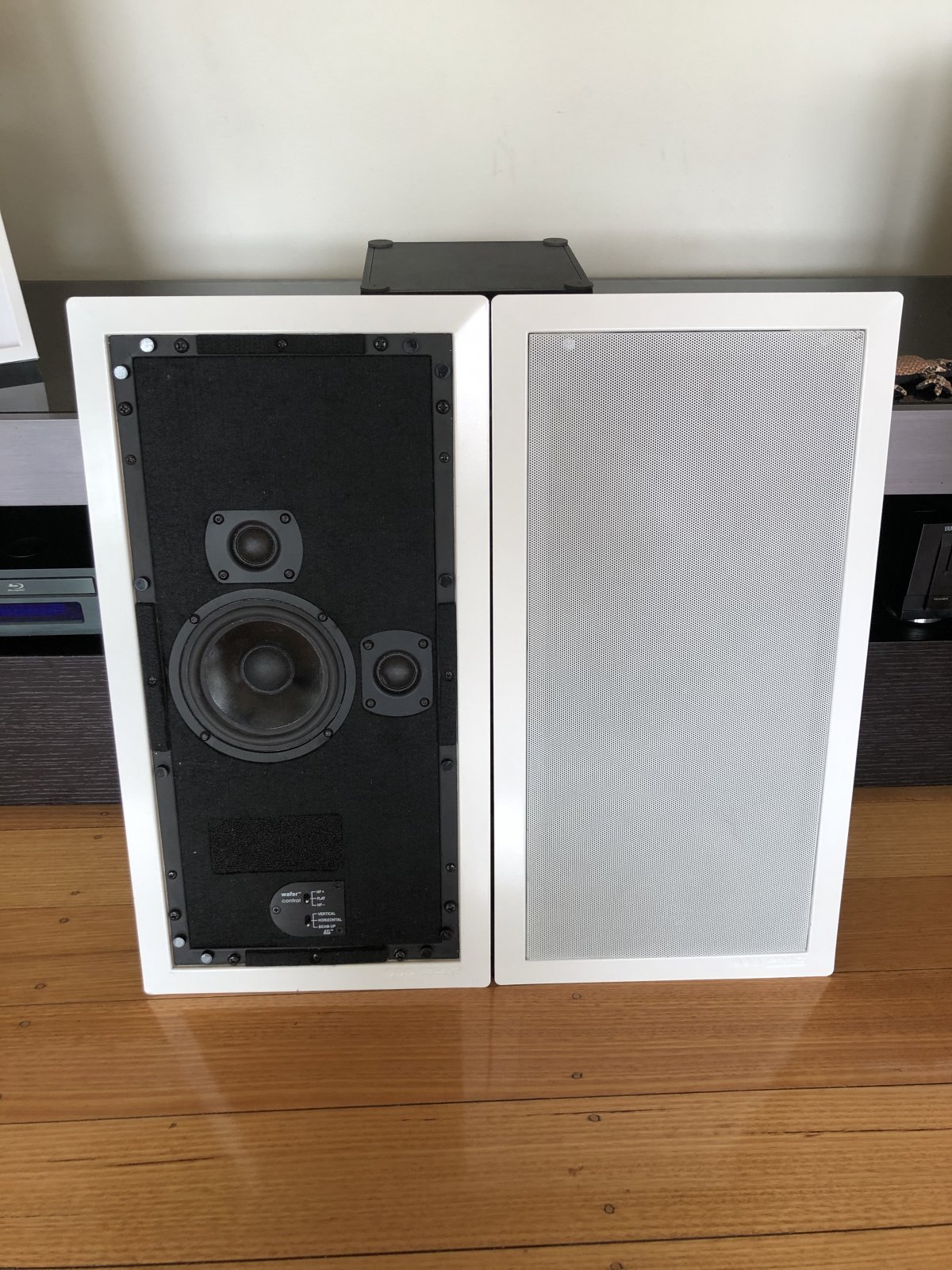 PMC Wafer 1iw In-Wall Speakers Stereo Pair - Hi-Fi and Cinema Cables ...