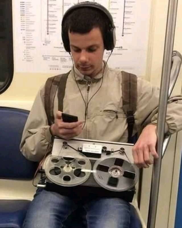 8 track come back? - Cassette and Reel to Reel - StereoNET