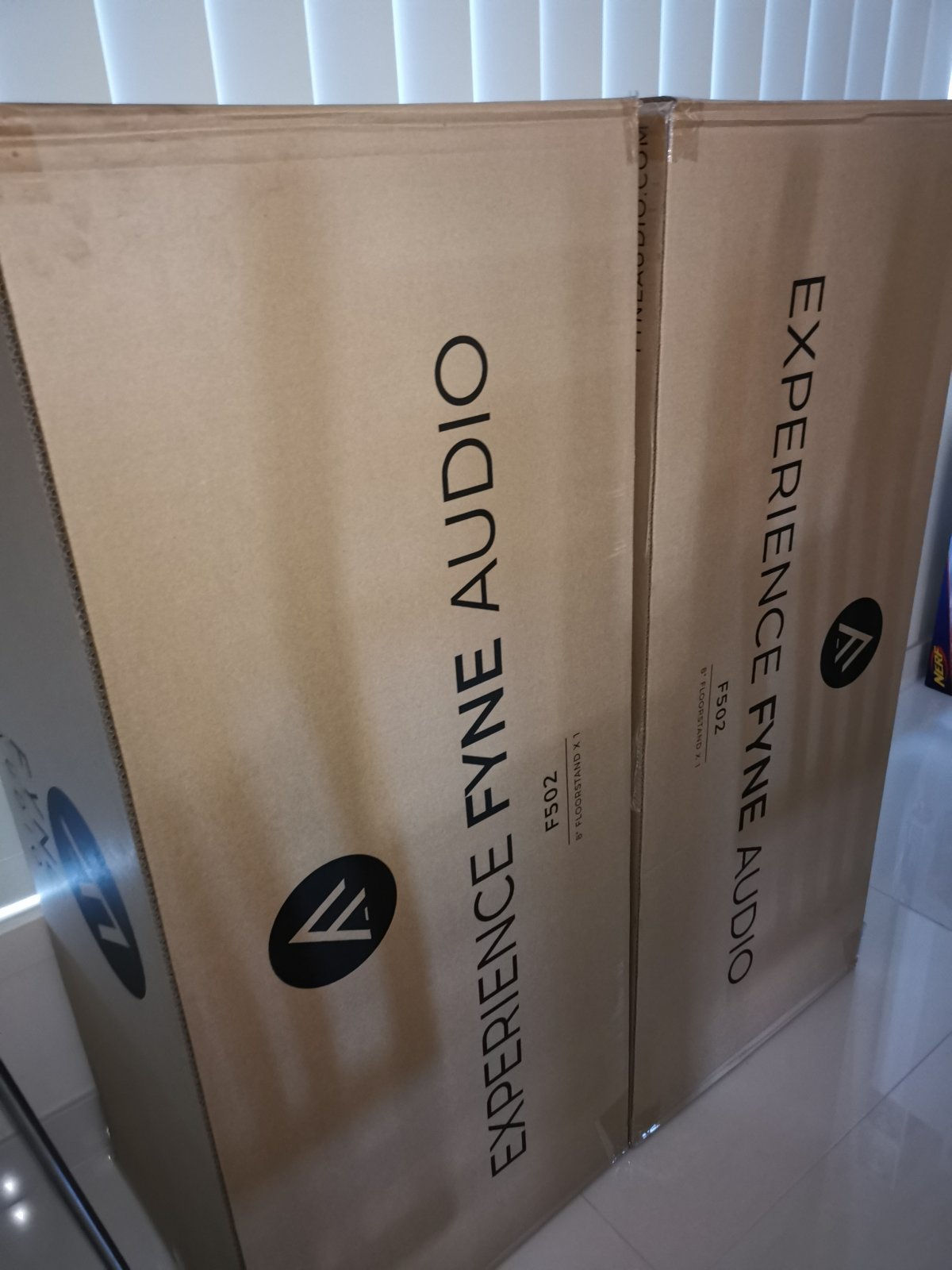 Fyne Audio F502 Floorstanding Speakers (Black Oak) - Stereo, Home Cinema, Headphones Components ...