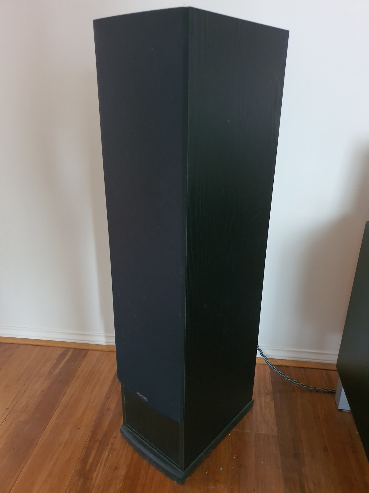 FS: KRIX Phoenix Floorstanding Speakers - Stereo, Home Cinema ...