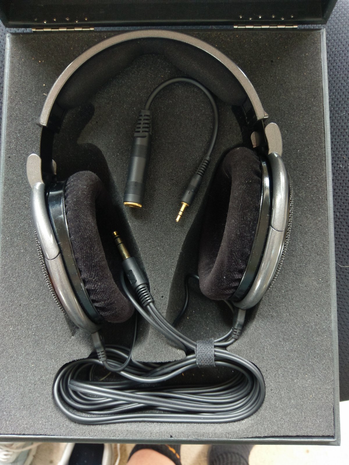 Price drop! Sennheiser HD650 headphones |﻿ Stereo, Home Cinema ...