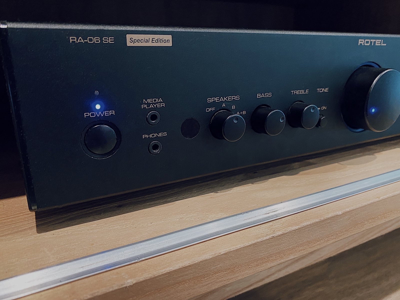 SOLD: Rotel RA-06 SE Integrated Amplifier - Stereo, Home Cinema ...