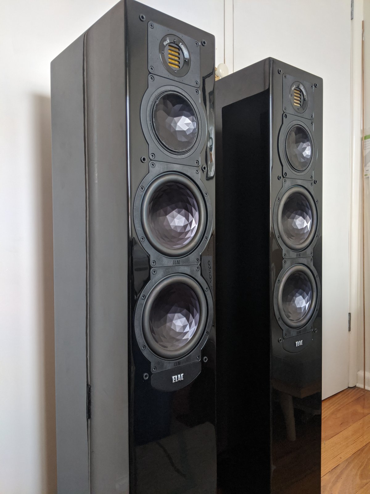 FS: ELAC FS249BE (black edition) with JET tweeters - Stereo, Home ...