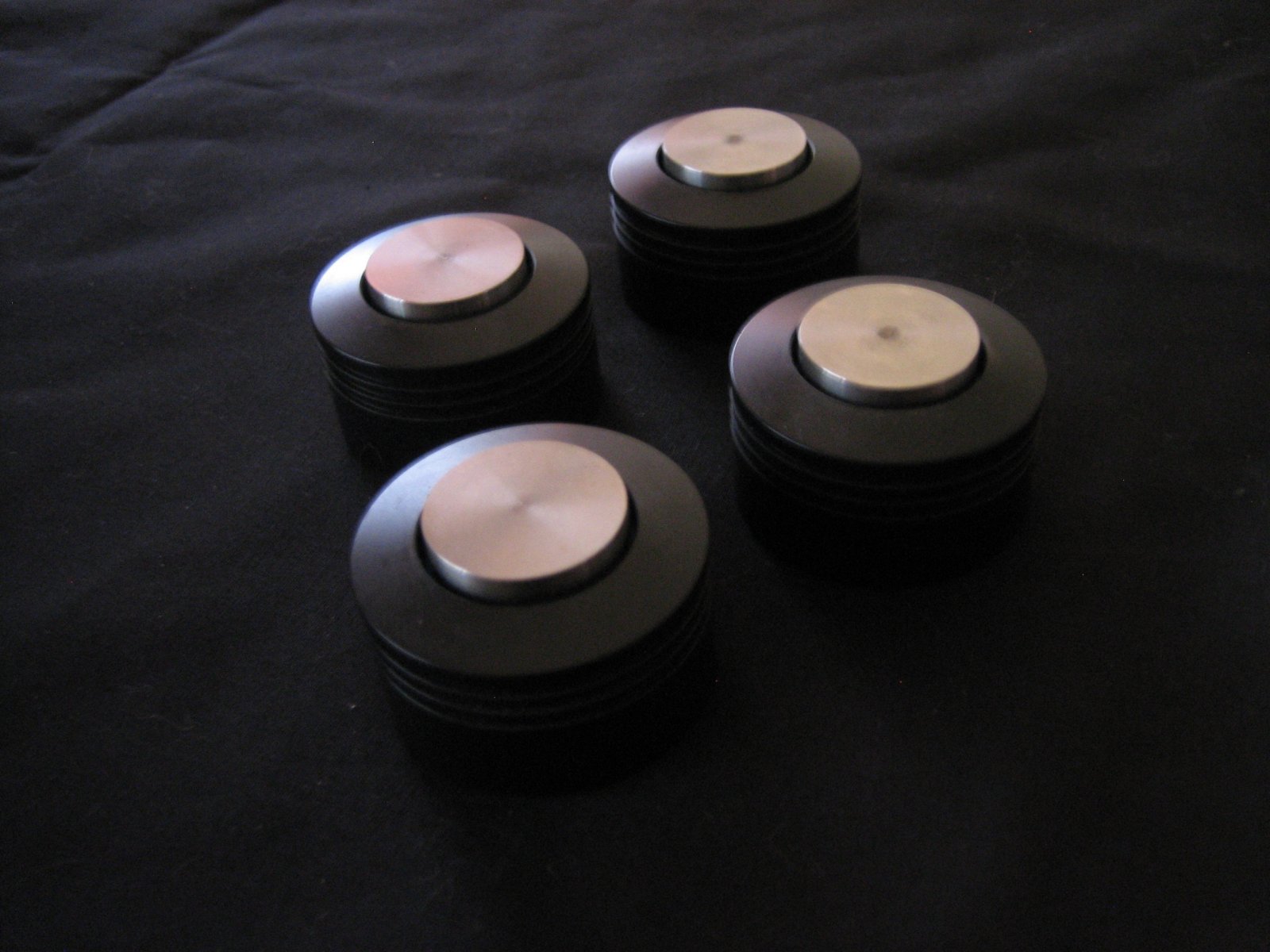 SOLD: FS: Alto Extremo Equipment Isolation Feet - Set of 4 |﻿ Stereo ...
