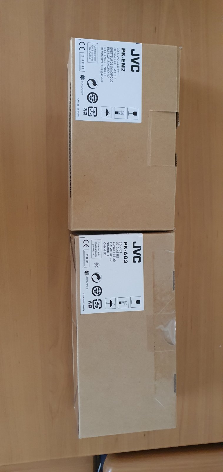 SOLD: FS: JVC EM2 + Pk-AG3 3D Glasses x1 - Hi-Fi and Cinema Cables & Accessories - StereoNET