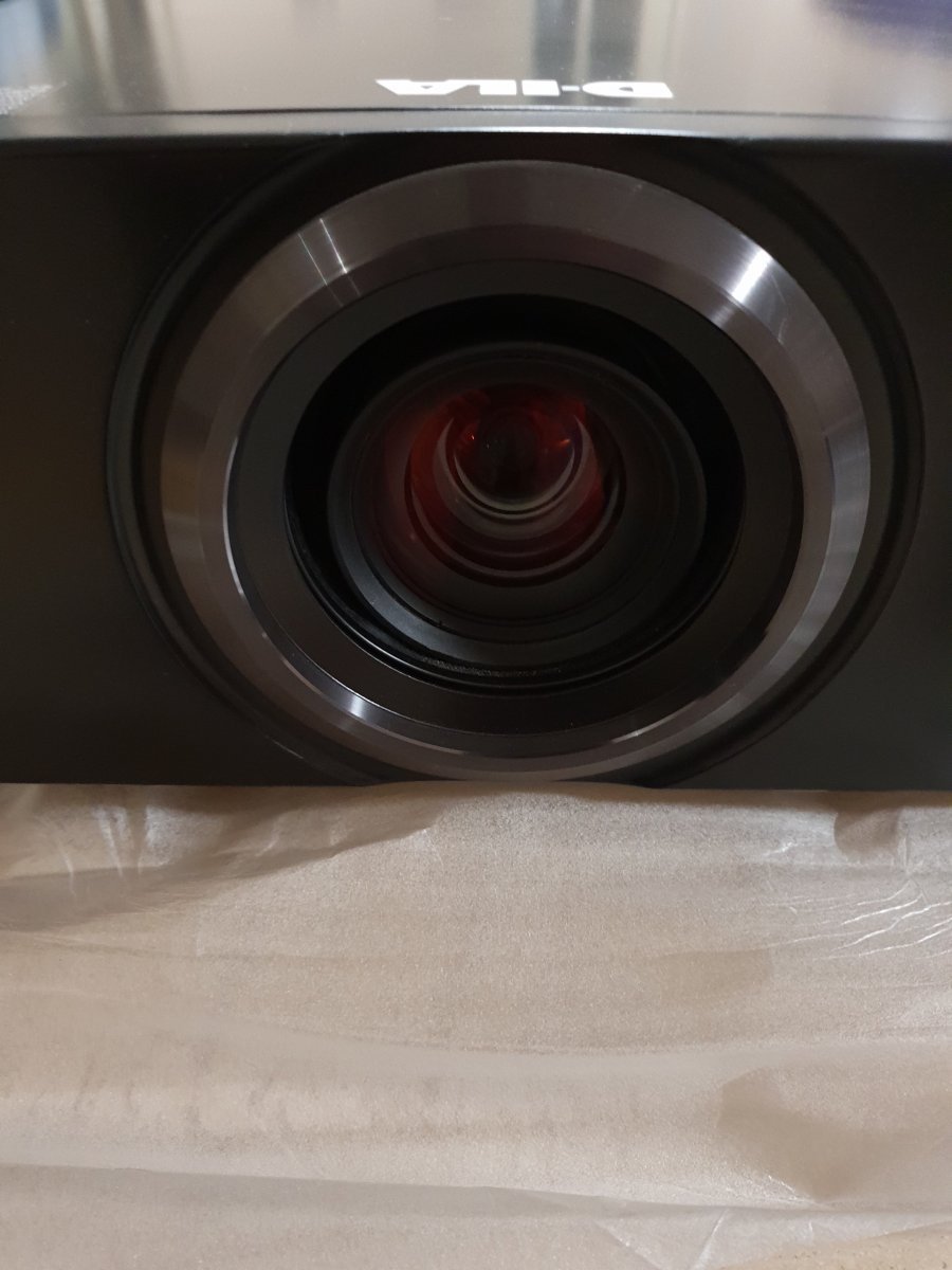 SOLD: FS: JVC X35 Projector - Hi-Fi and Cinema Cables & Accessories ...