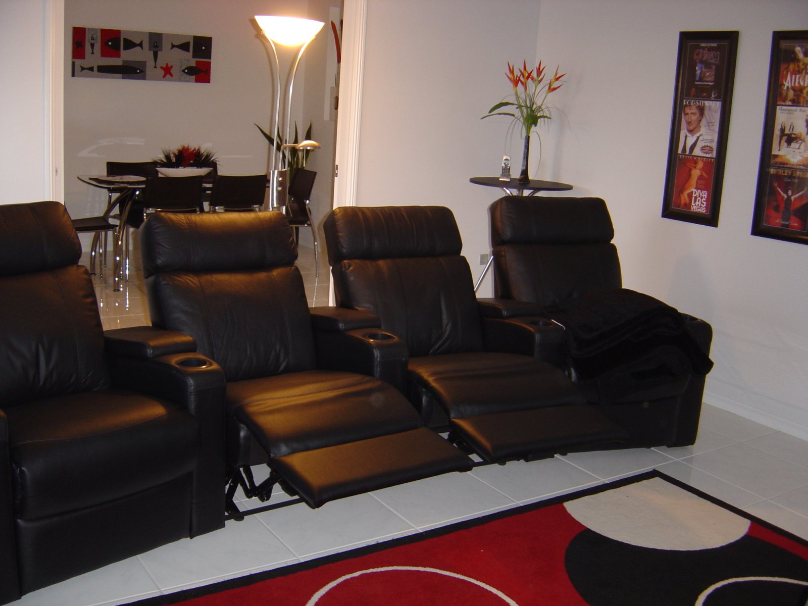 Infocus IN83 still useful to someone? |﻿ Televisions, Projectors & Screens