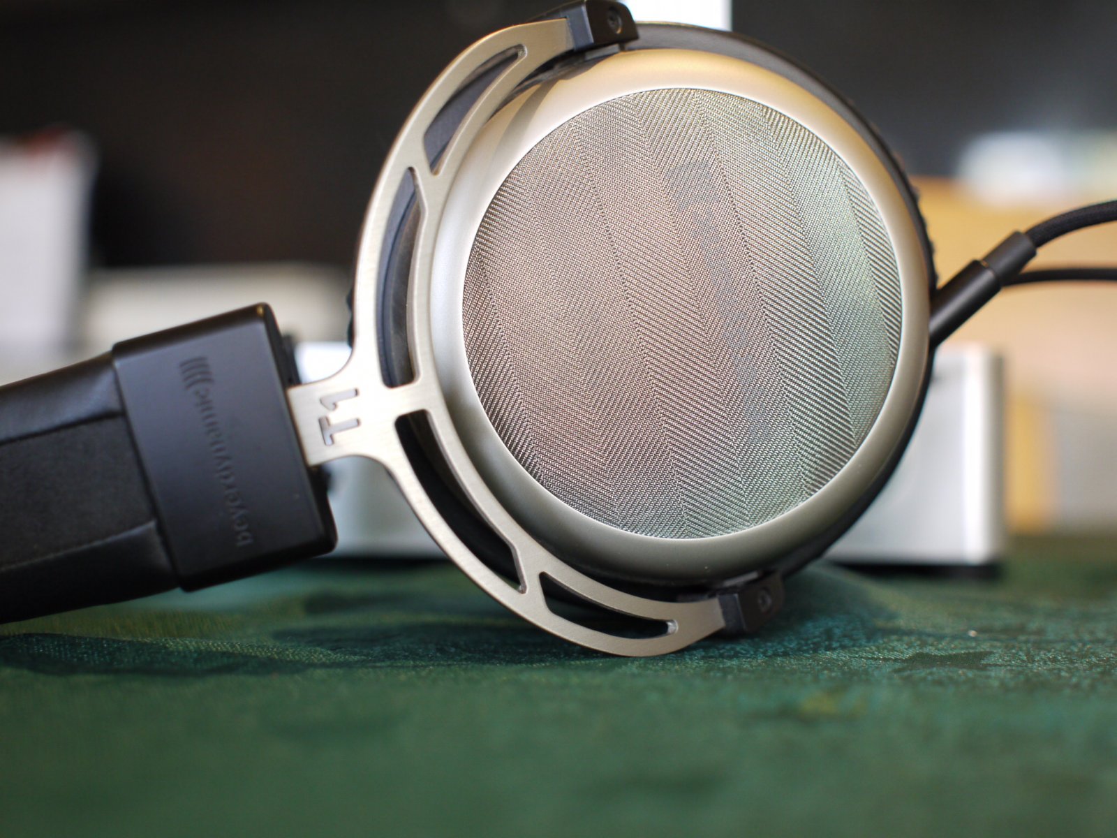 FS:: Beyerdynamic T1 2nd Gen + A2 amplifier combo - Stereo, Home Cinema ...