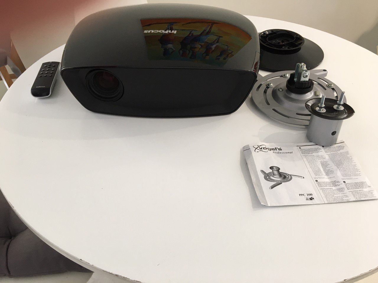 SOLD: FS: InFocus IN83 1080P Projector (2009) - Hi-Fi and Cinema Cables ...