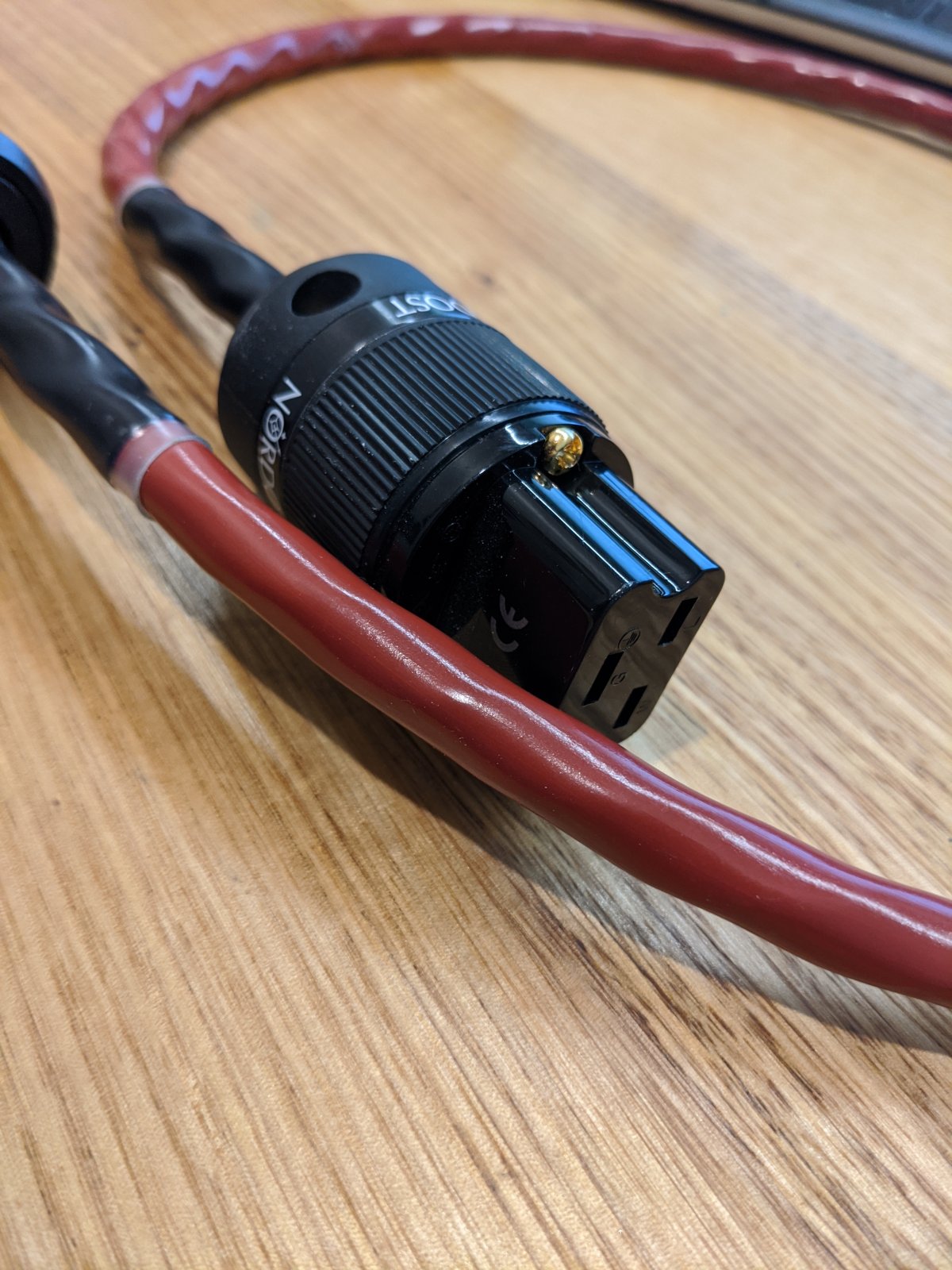 FS: Nordost Red Dawn HC Power cable c19 connection - 1m |﻿ Hi-Fi and ...