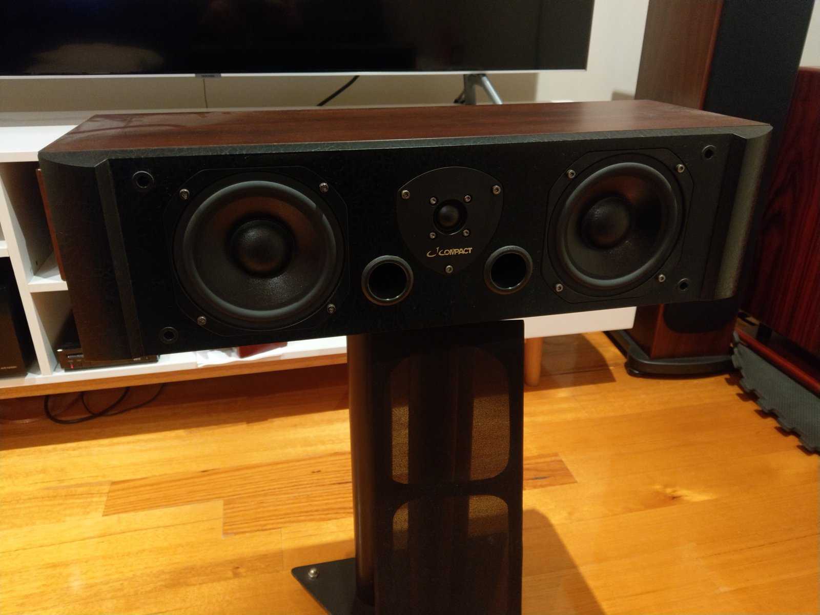 SOLD: FS: Whatmough Centre Speaker - M05 Magnum series - Hi-Fi and Cinema Cables & Accessories ...