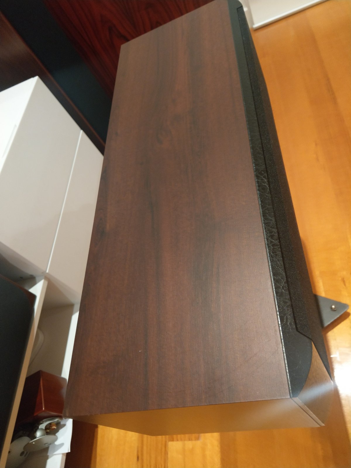 SOLD: FS: Whatmough Centre Speaker - M05 Magnum series - Hi-Fi and Cinema Cables & Accessories ...