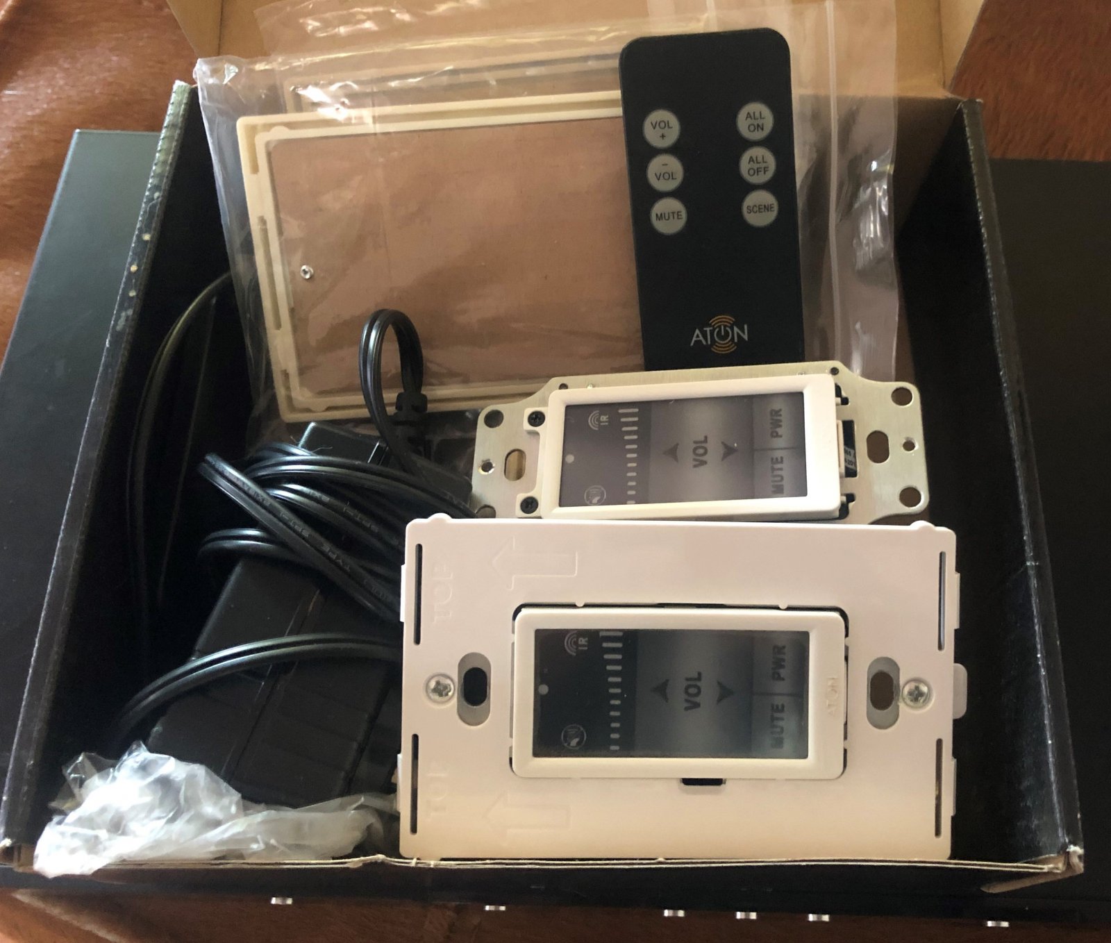 FS: Aton DLA4 speaker switch - Hi-Fi and Cinema Cables & Accessories - StereoNET